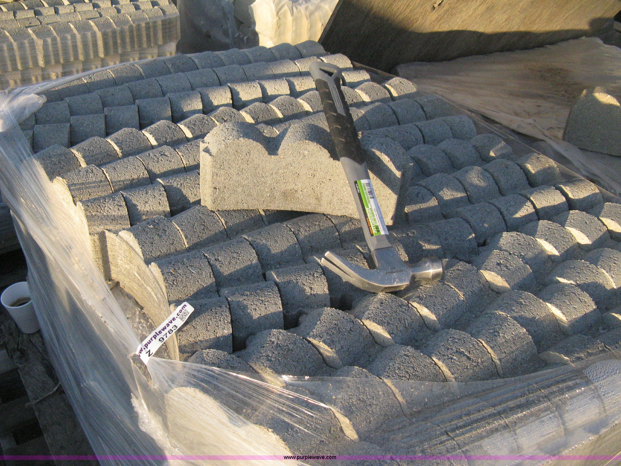 Curved scallop gray edging/tree ring in Wichita, KS | Item Z9783 sold ...