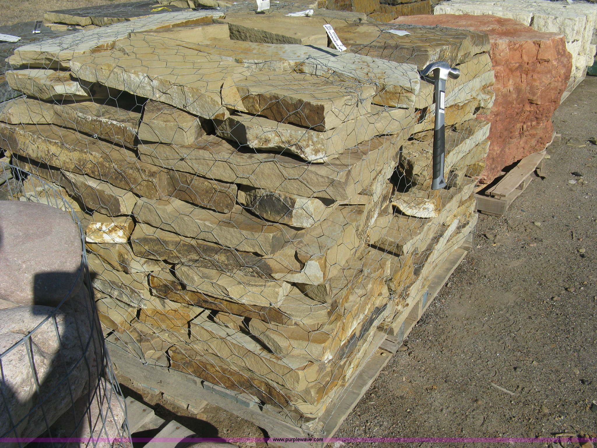 Oklahoma tan flagstone in Wichita, KS | Item Z9950 sold | Purple Wave