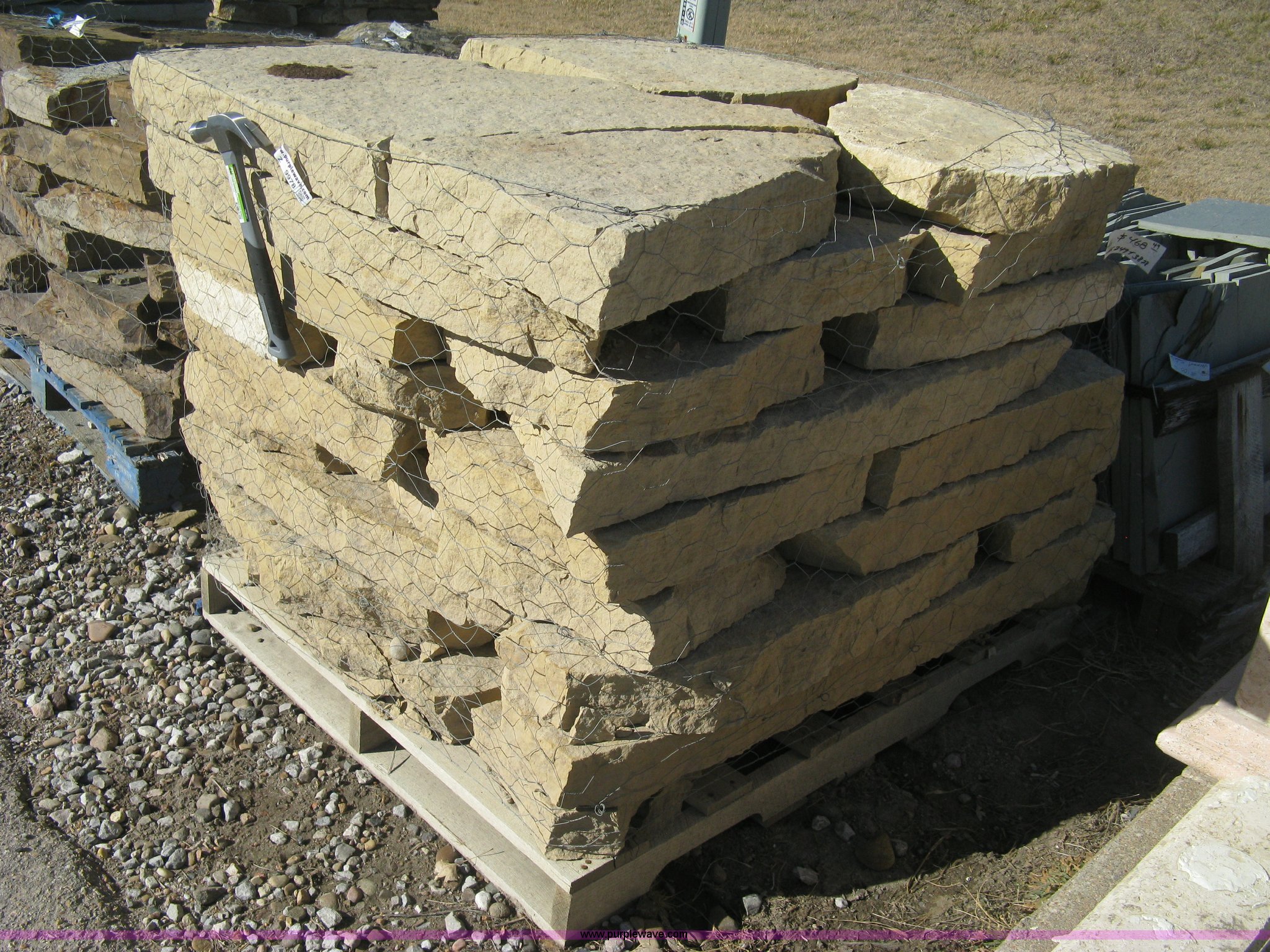 Buff garden stone in Wichita, KS | Item Z9978 sold | Purple Wave