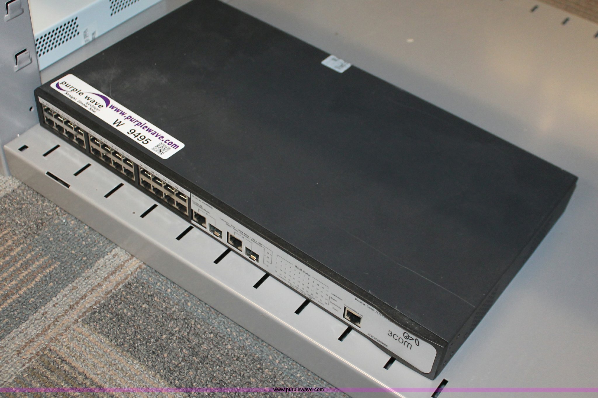 3Com switch 2426-PWR Plus, 3CBLSF26PWRH in Newton, KS | Item W9495 sold ...