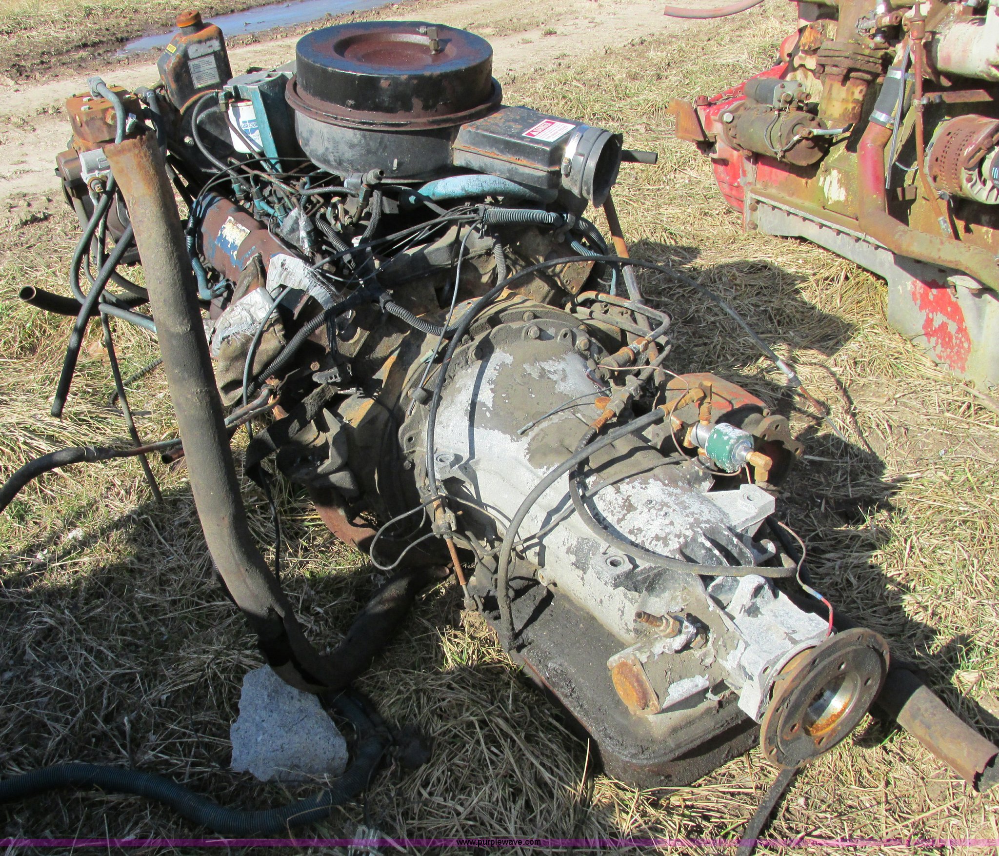 International V8 diesel engine in Wright City, MO | Item AB9494 sold ...