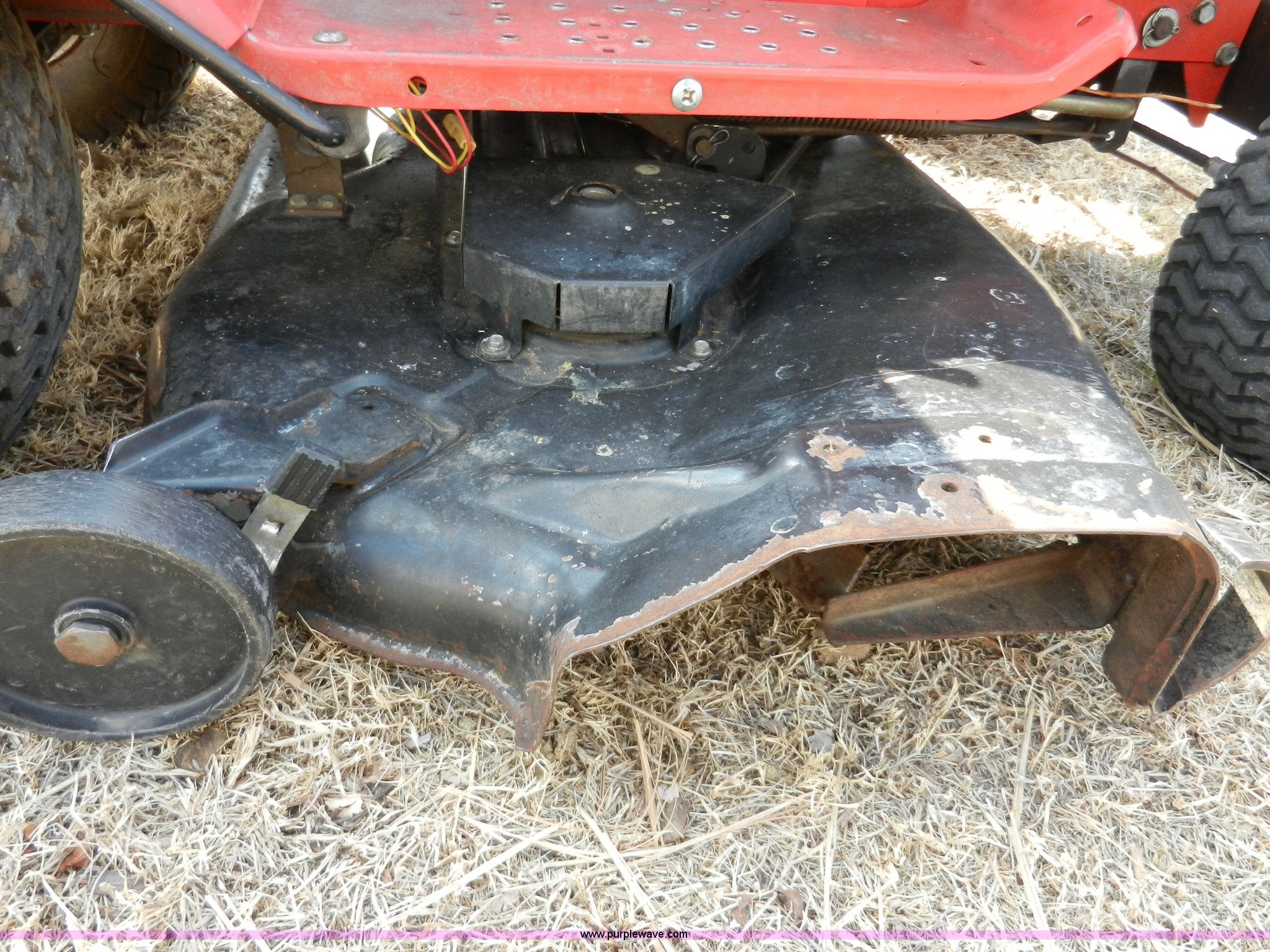 Wizard lawn tractor in Abilene, KS | Item AB9771 sold | Purple Wave