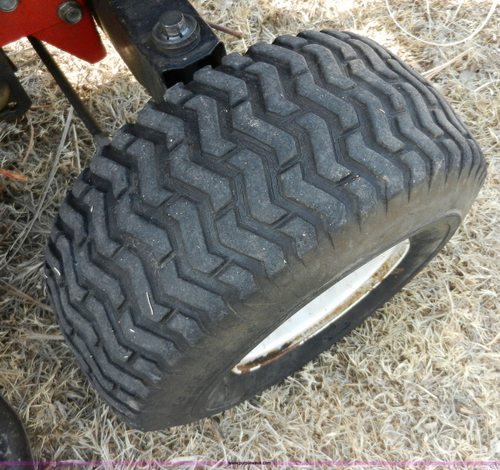 Wizard lawn tractor in Abilene, KS | Item AB9771 sold | Purple Wave