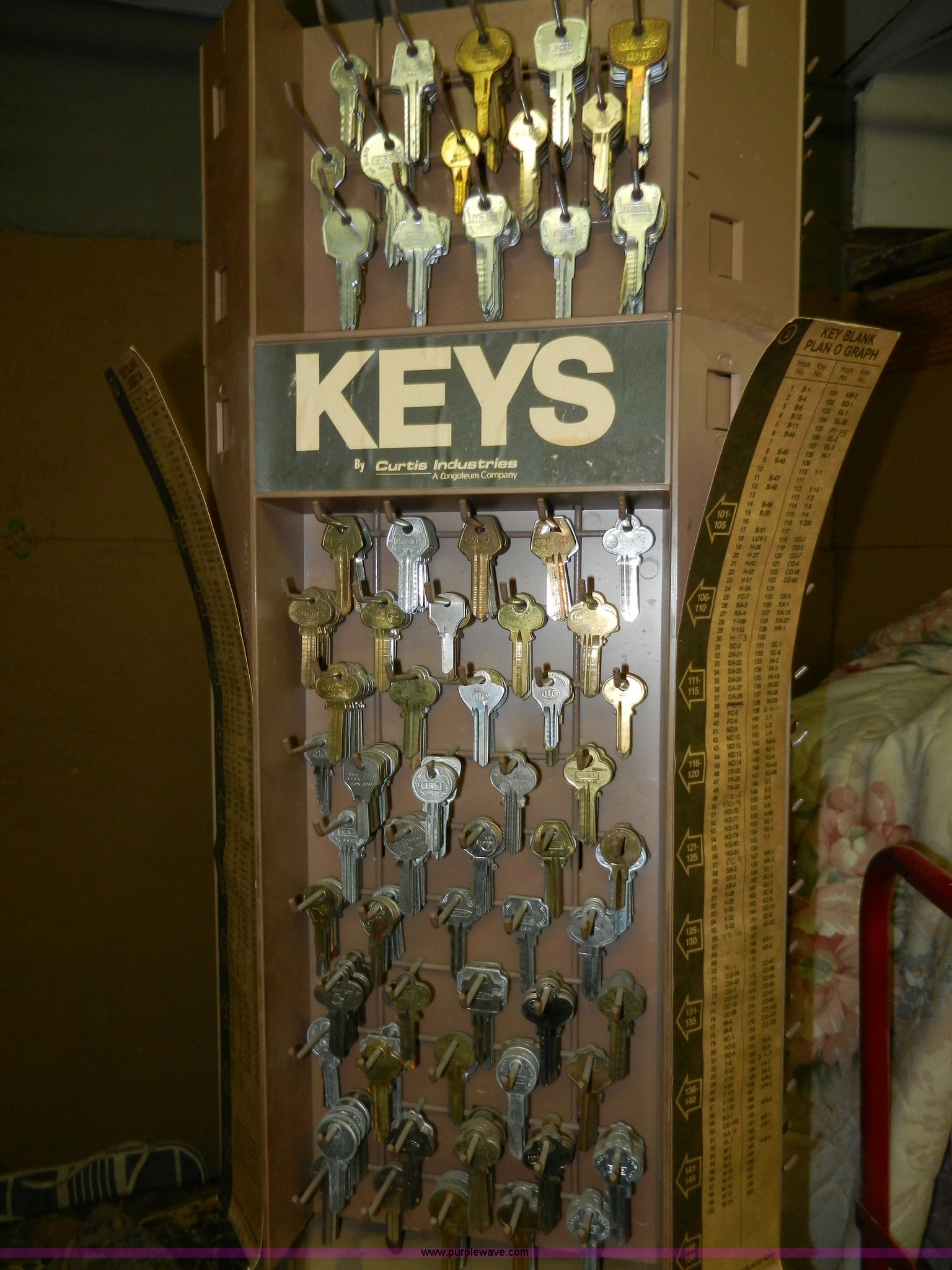 Curtis key cutting machine with keys in Topeka, KS | Item X9045 sold ...