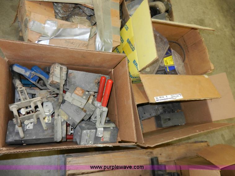 Assorted Thermowelds and Cadweld connectors in Parsons, KS | Item X9136 ...