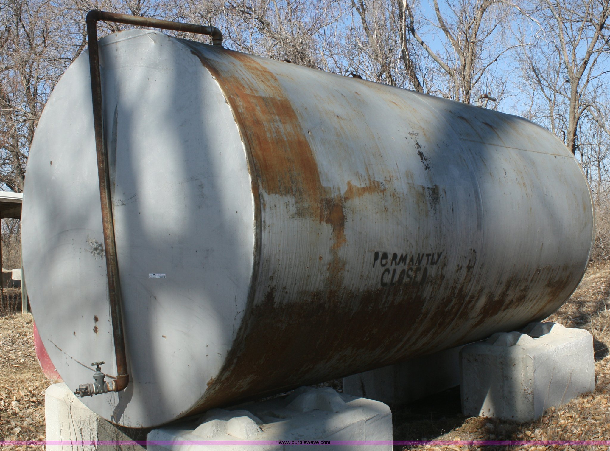 6,000 gallon fuel tank in Topeka, KS | Item V9502 sold | Purple Wave