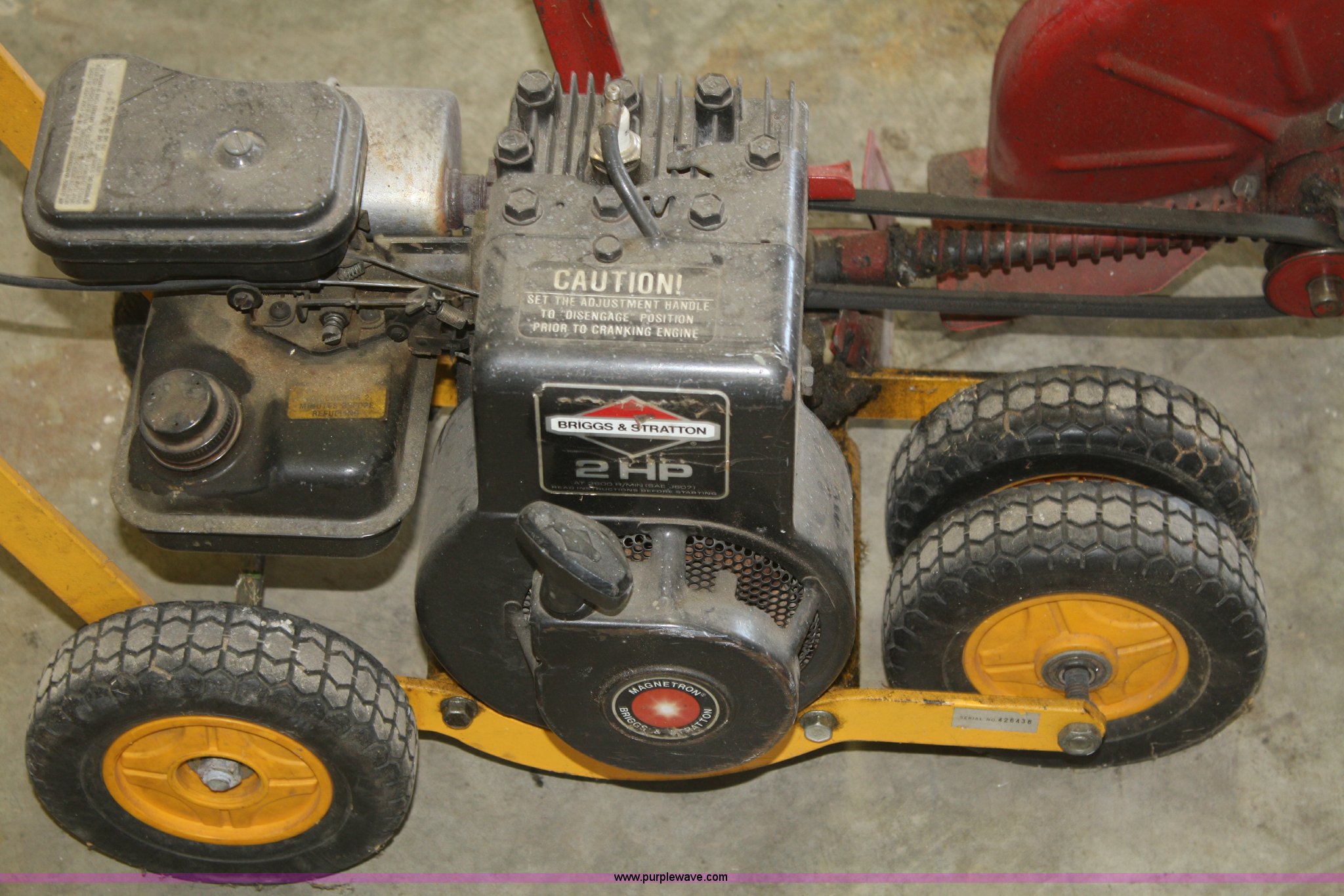 McLane edger in Paola, KS | Item P9977 sold | Purple Wave