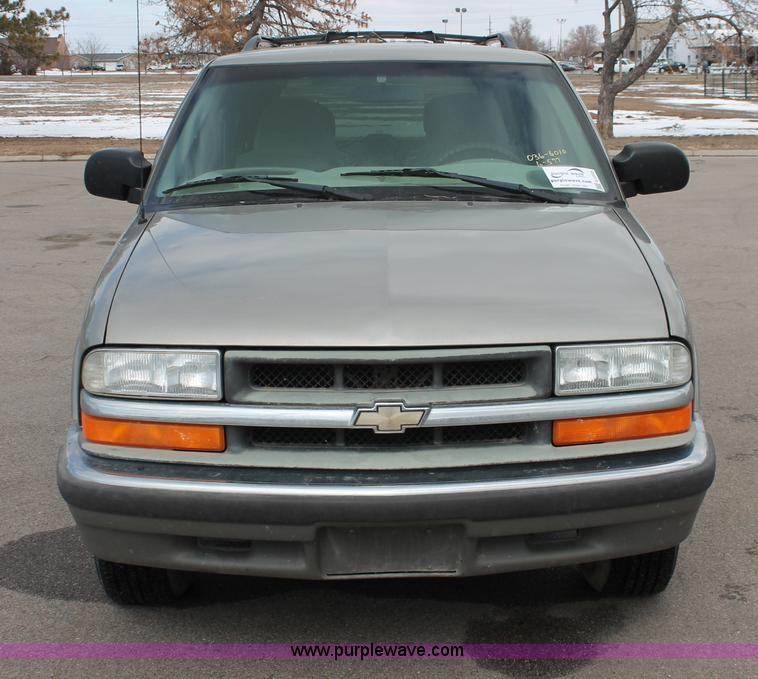 2000 Chevrolet Blazer SUV in Garden City, KS | Item E2935 sold | Purple ...