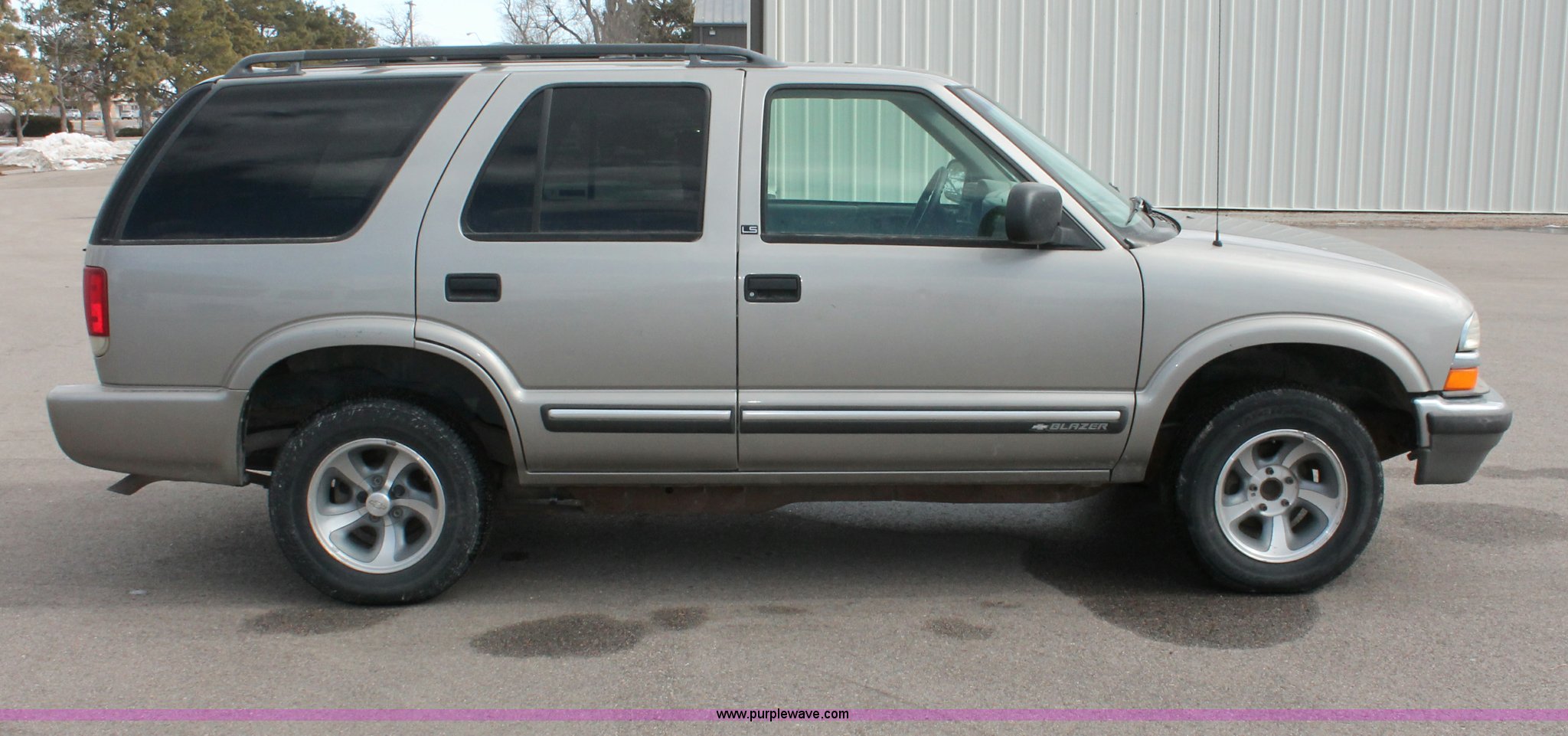 2000 Chevrolet Blazer SUV in Garden City, KS | Item E2935 sold | Purple ...