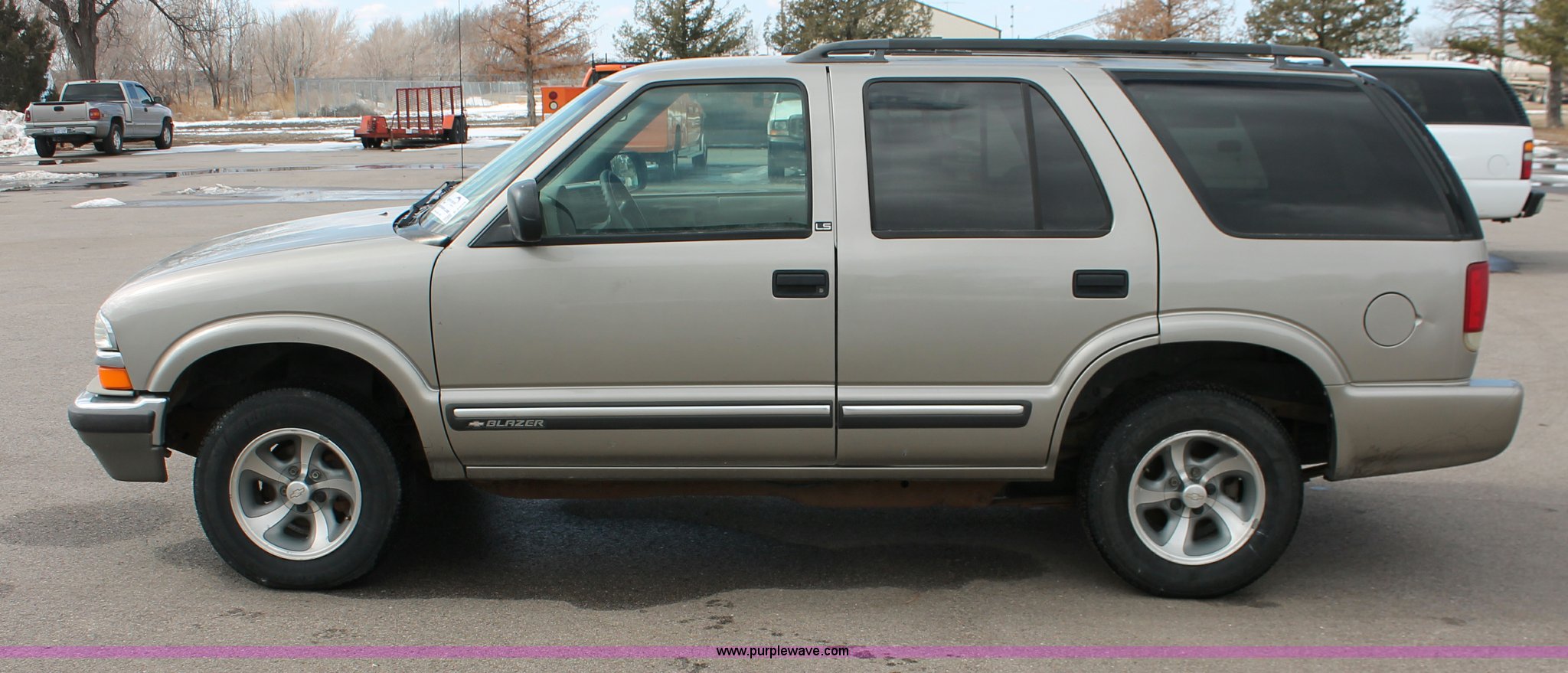 2000 Chevrolet Blazer SUV in Garden City, KS | Item E2935 sold | Purple ...