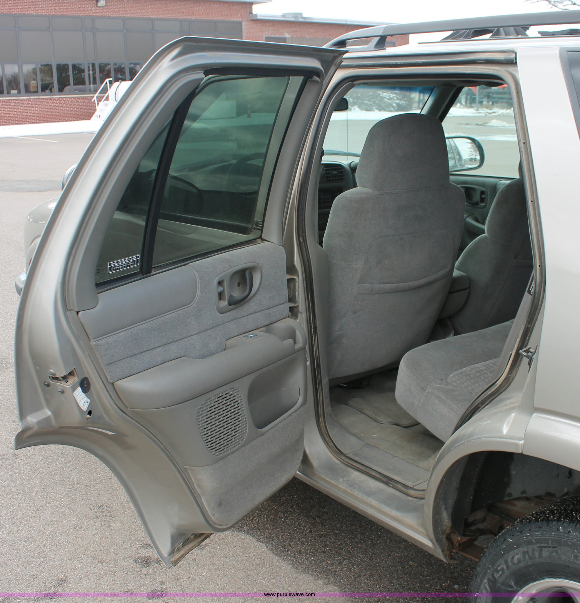 2000 Chevrolet Blazer SUV in Garden City, KS | Item E2935 sold | Purple ...