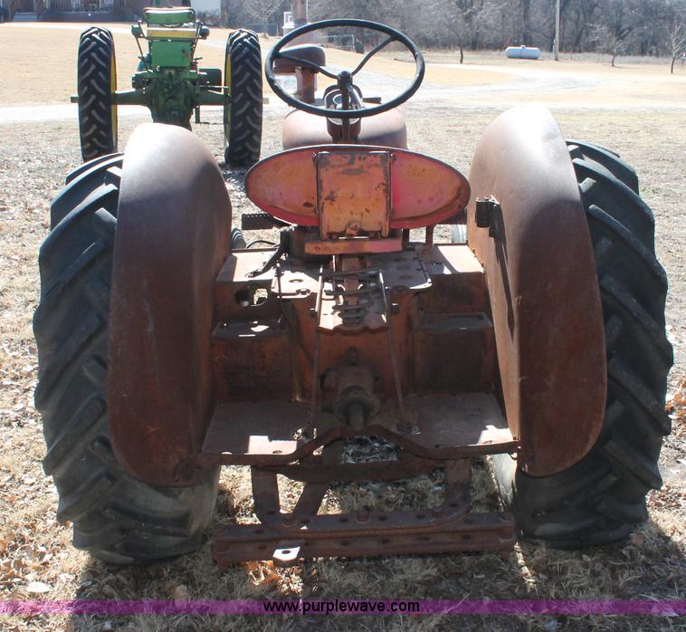 1950 International Harvester McCormick-Deering W-4 tractor in Buhler ...