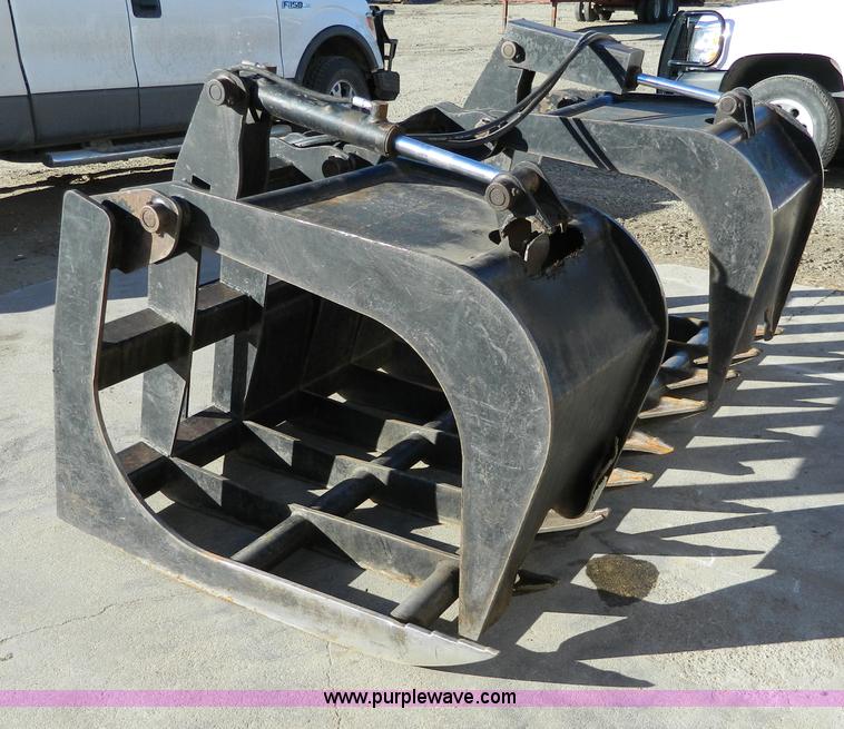 Skid steer grapple fork attachment in Phillipsburg, KS | Item Y9047 ...