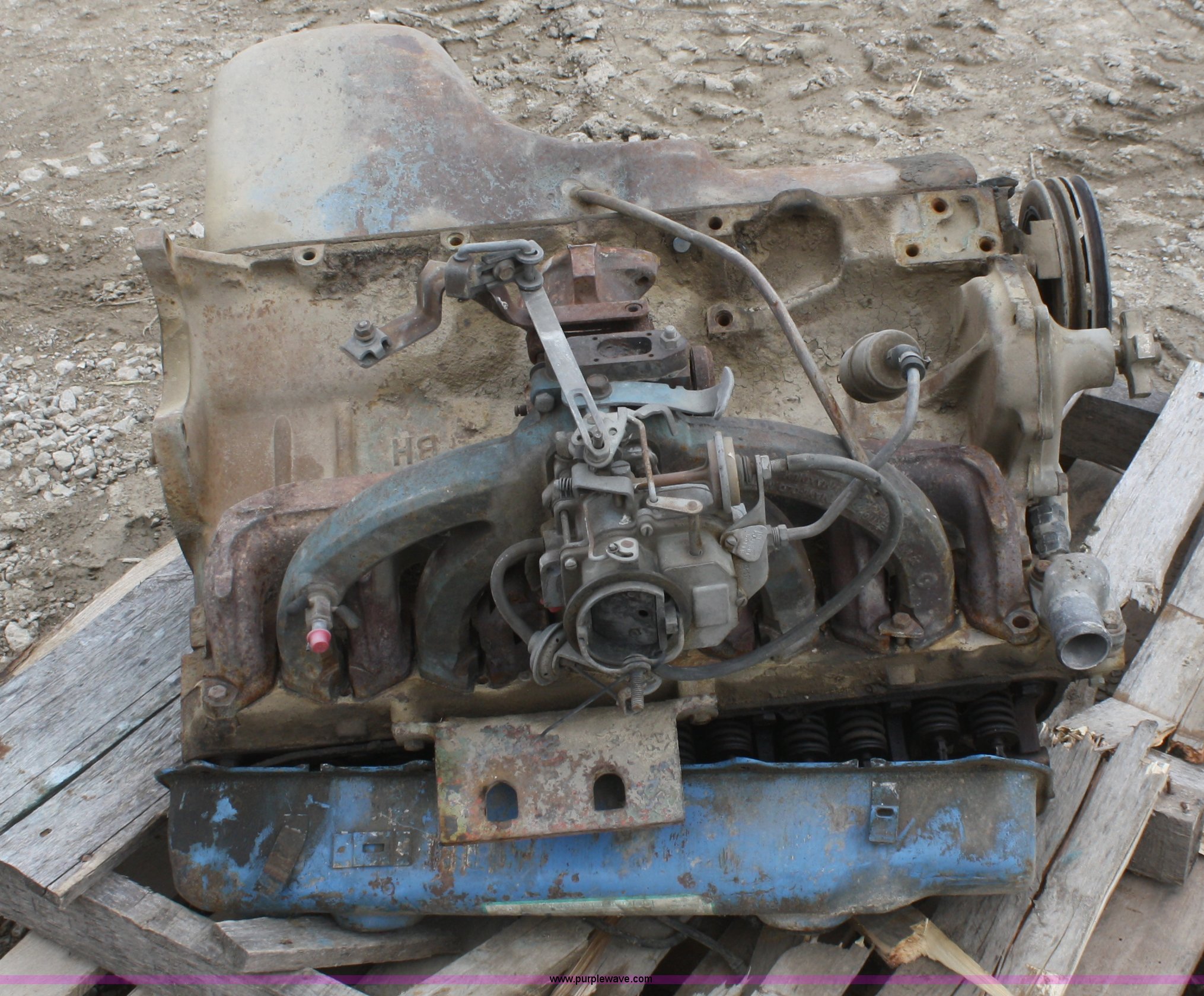 Dodge slant six engine core in Topeka, KS | Item V9589 sold | Purple Wave