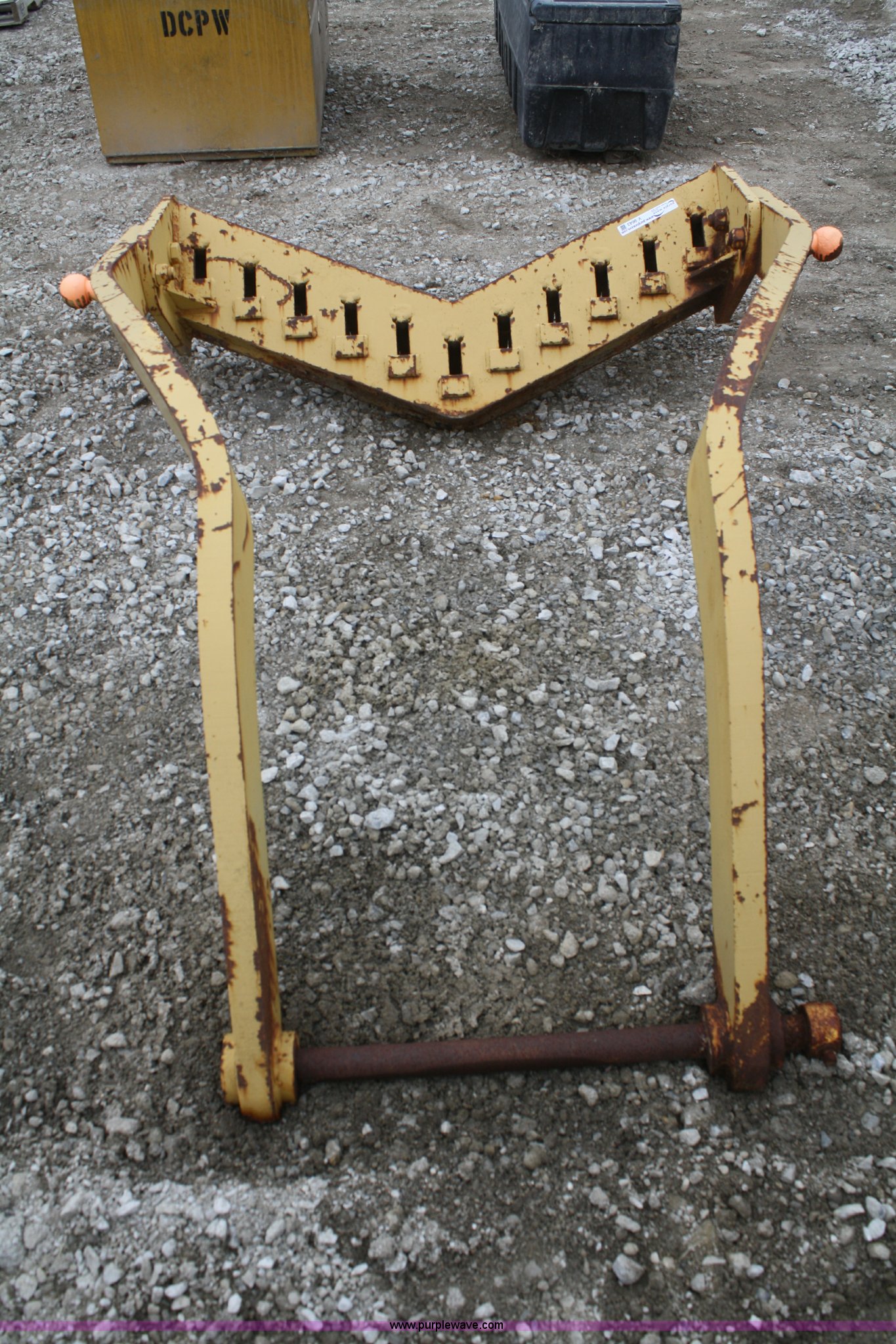 Mid mount scarifier in Lawrence, KS | Item V9643 sold | Purple Wave