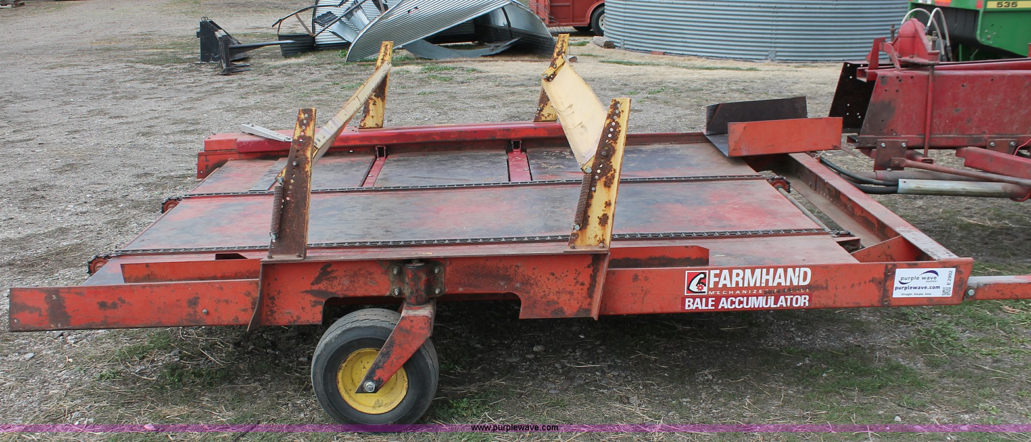 Farmhand square bale accumulator in Lindsborg, KS | Item E2992 sold ...