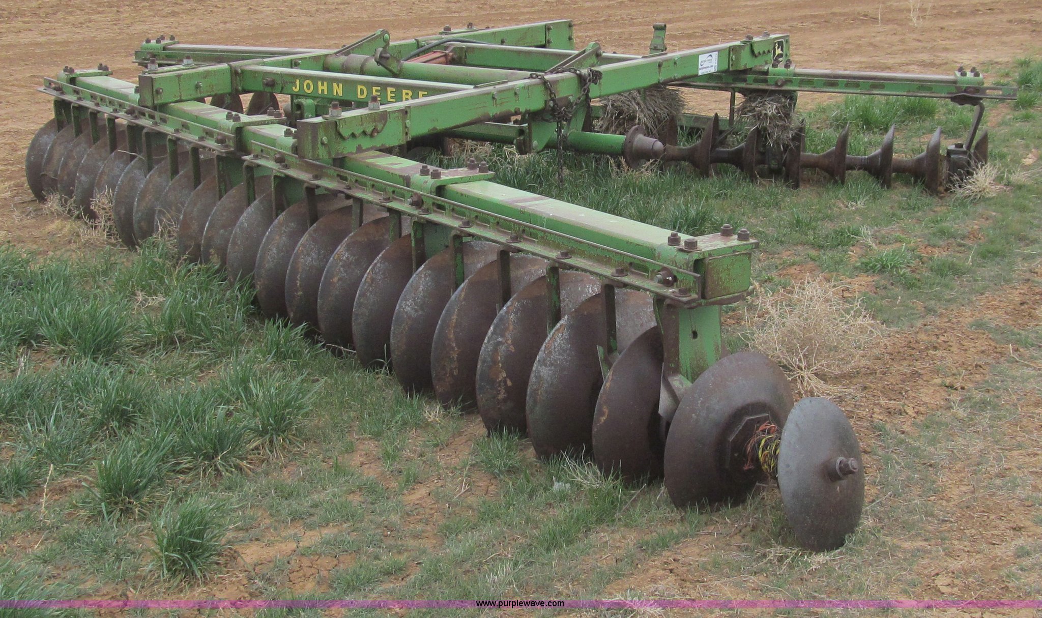 John Deere 425 offset disk plow in Bushland, TX | Item G5673 sold ...