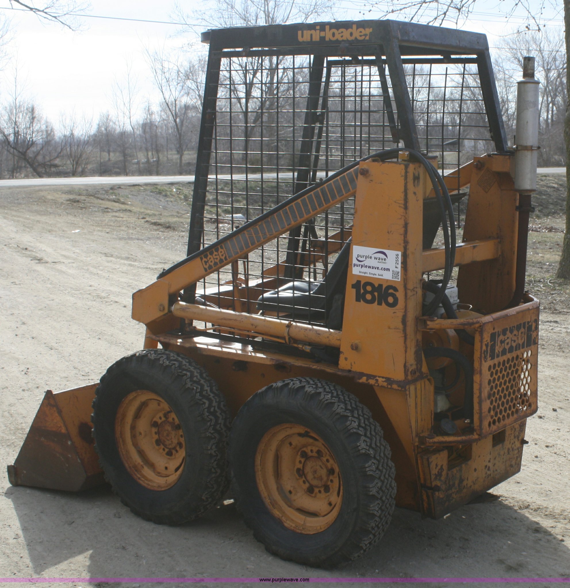 1976 Case 1816 skid steer in Lawrence, KS | Item F2556 sold | Purple Wave