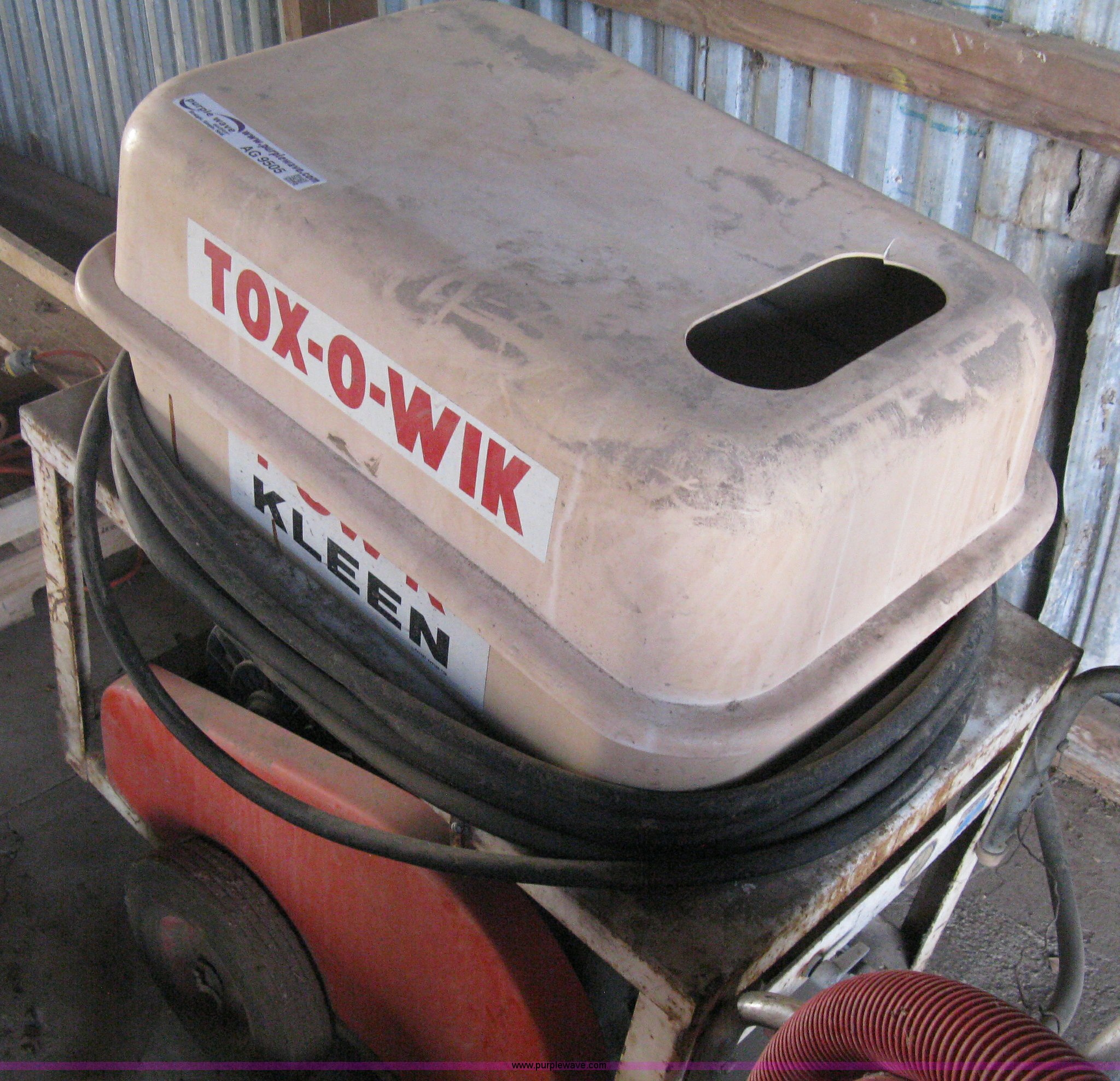 Pow R Kleen pressure washer in Halstead, KS | Item AG9505 sold | Purple ...