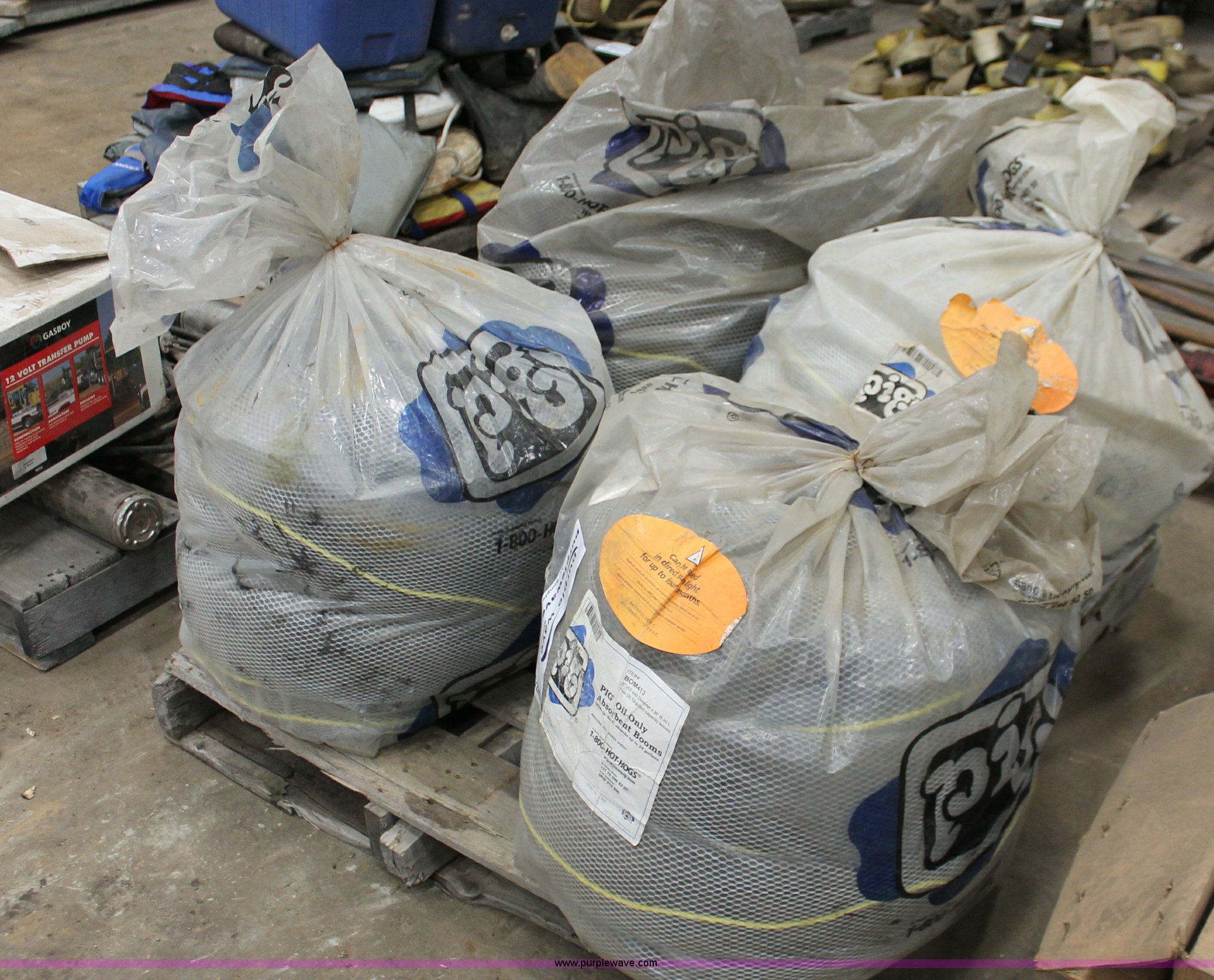 (8) PIG oil only absorbent booms in Neillsville, WI | Item G2747 sold ...