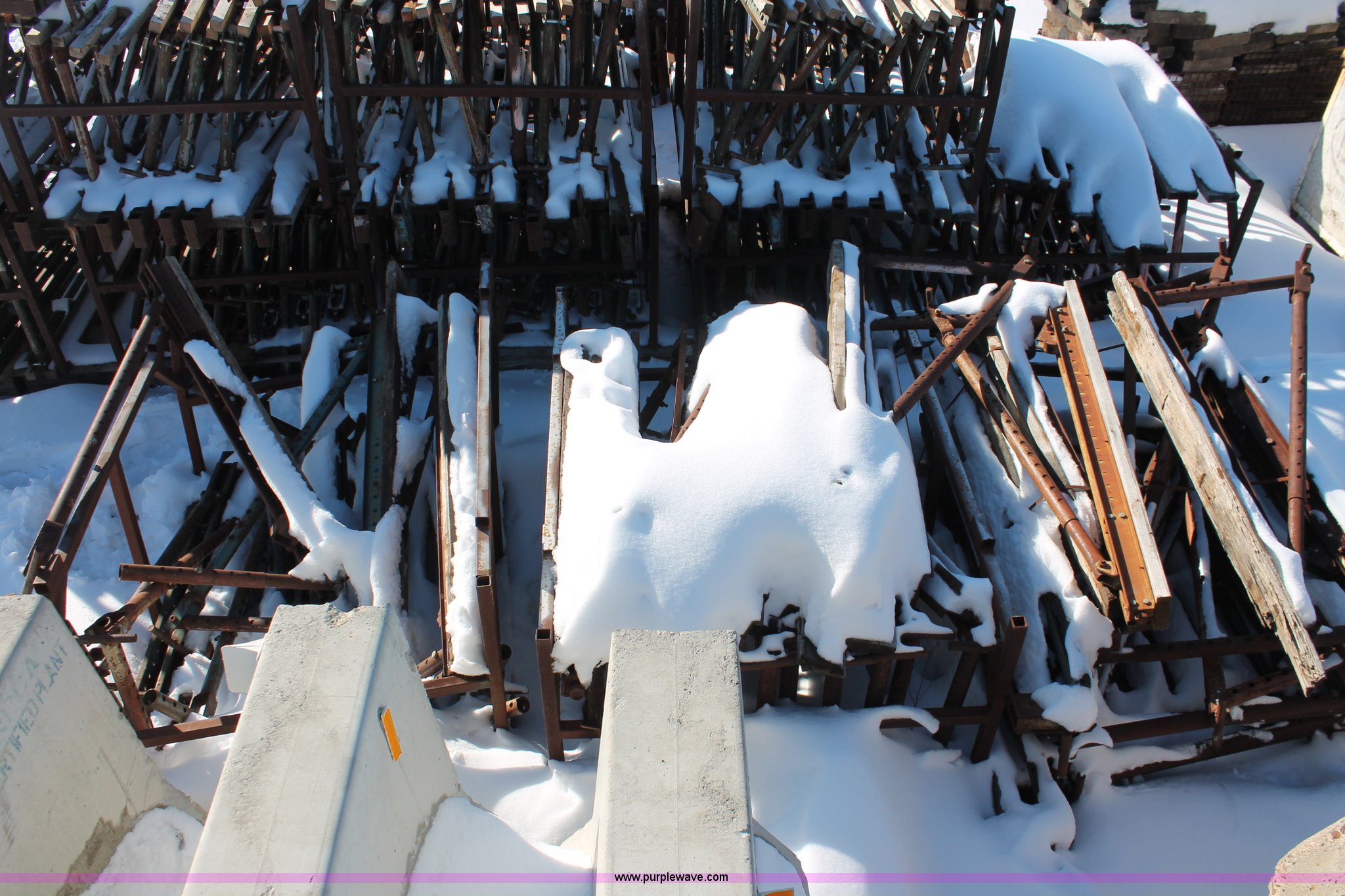 C49 beam bridge overhang brackets in Neillsville, WI | Item G2810 sold ...