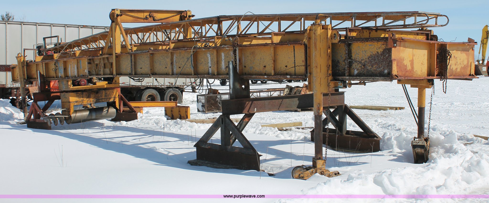 1980 Gomaco C450 bridge deck finishing machine in Neillsville, WI ...