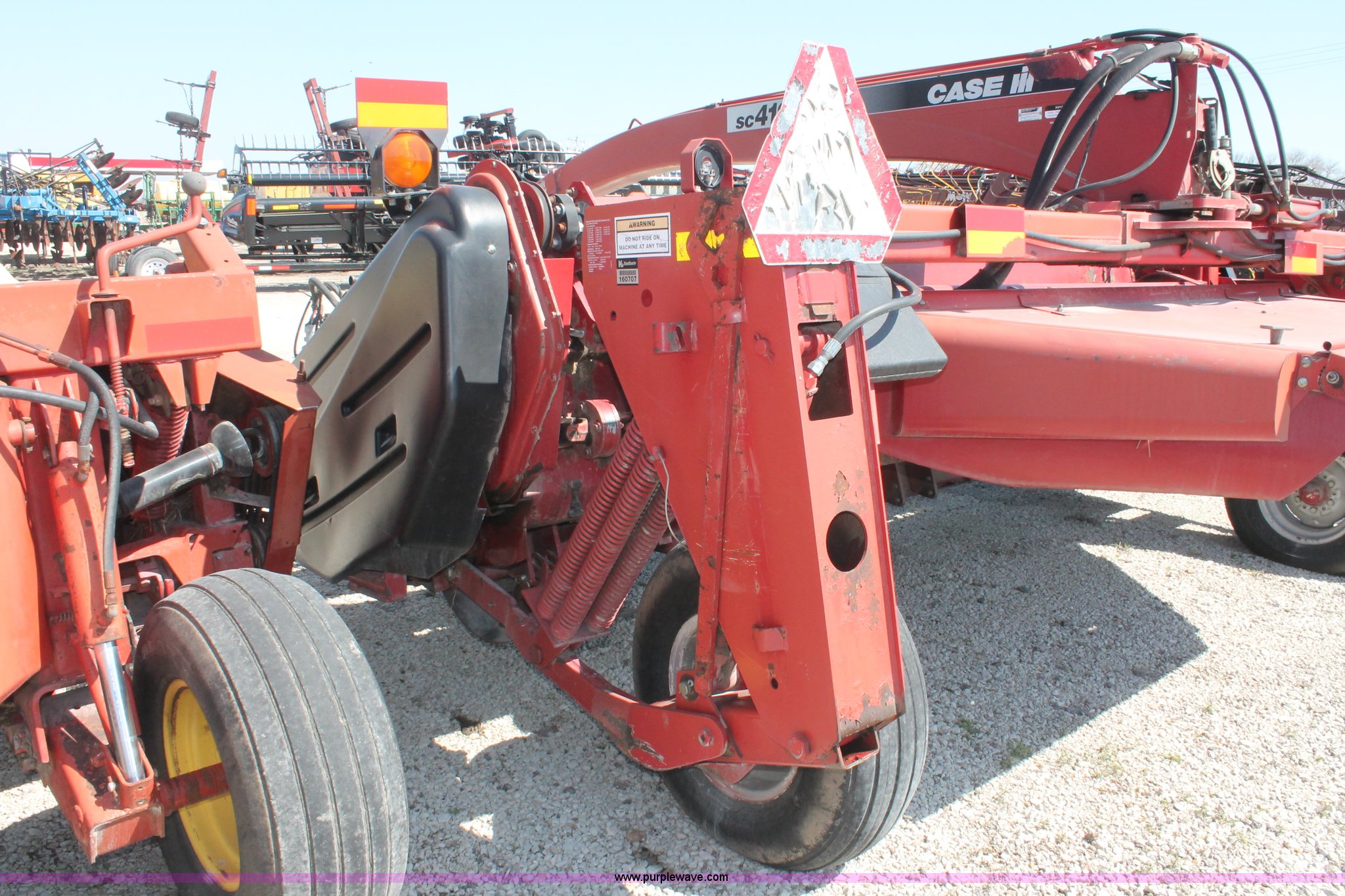 2000 Case IH SC412 swather in Wamego, KS | Item E3346 sold | Purple Wave