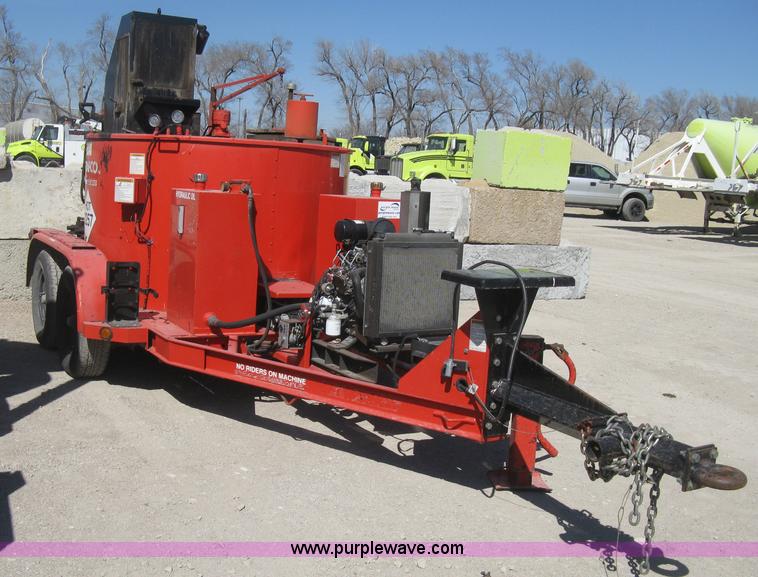 2005 Crafco EZ Pour 400D asphalt patch machine in Wichita, KS | Item ...