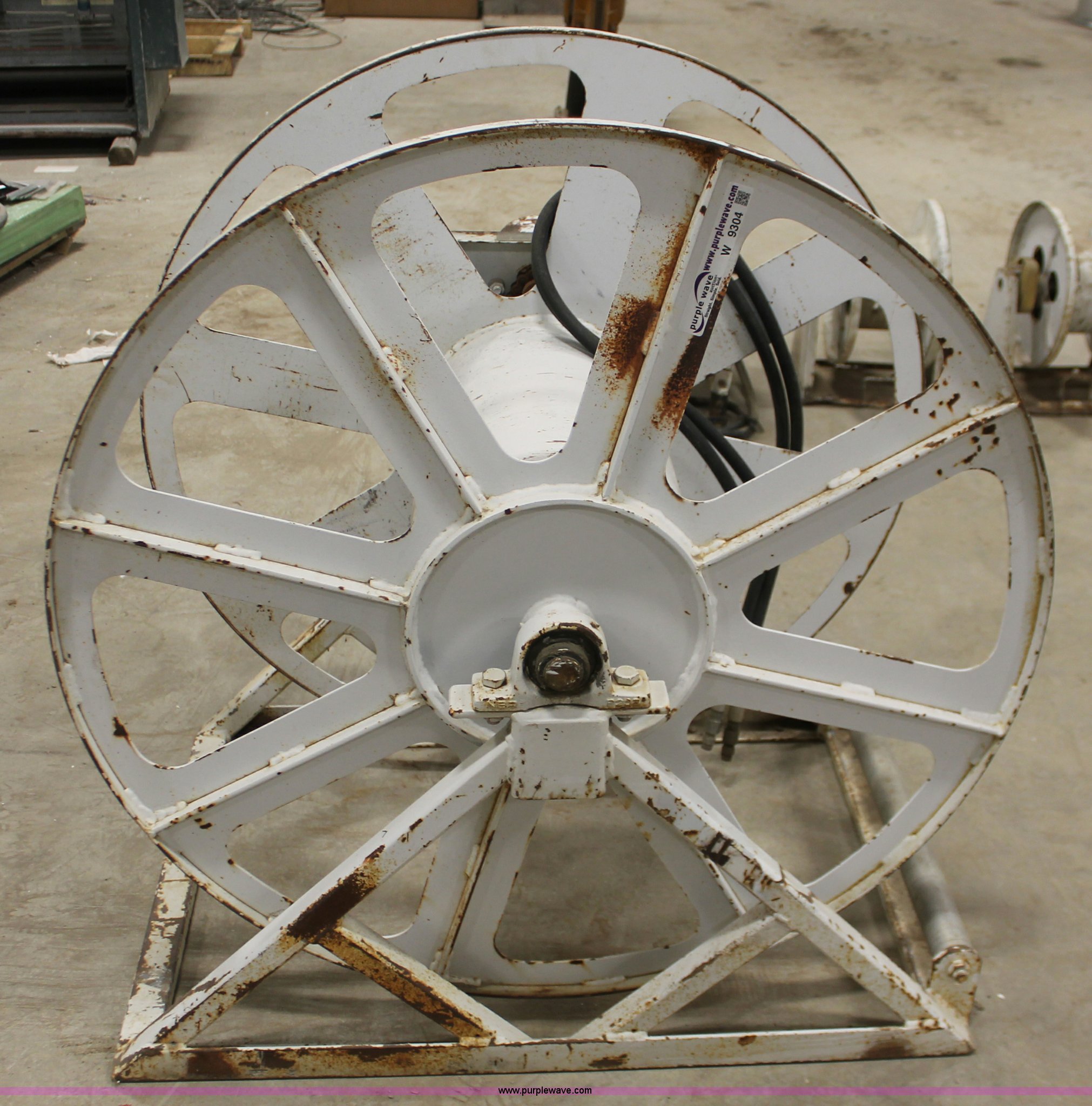 Sherman & Riley hydraulic reel in Wichita , KS | Item W9304 sold ...