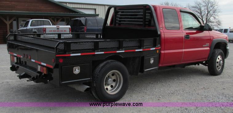 2003 GMC Sierra 3500 flatbed pickup truck in Schell City, MO | Item ...