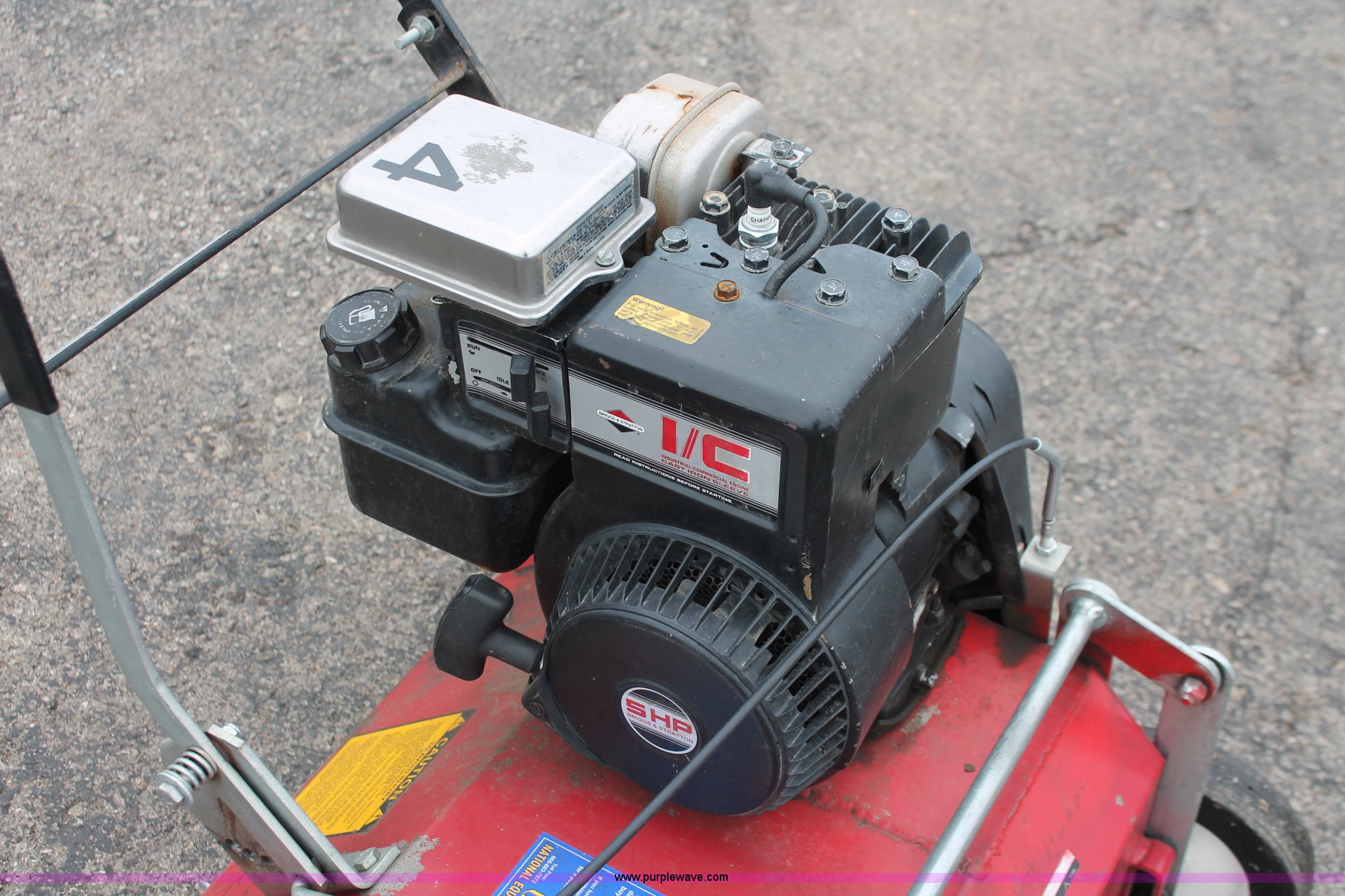 Snapper Pro Series power rake in Paola, KS | Item AH9175 sold | Purple Wave