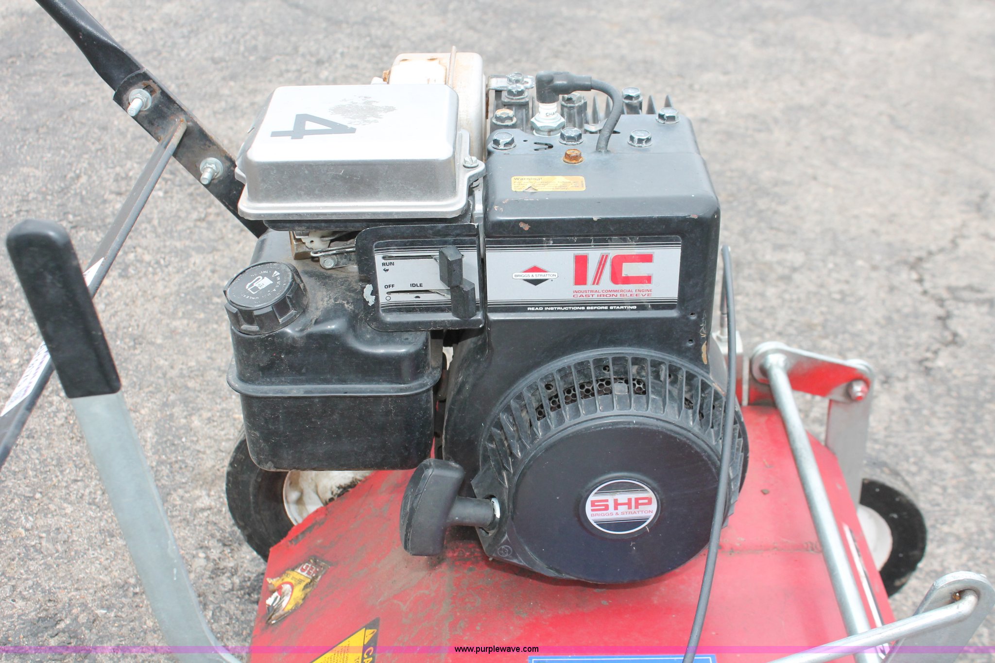 Snapper Pro Series power rake in Paola, KS | Item AH9175 sold | Purple Wave