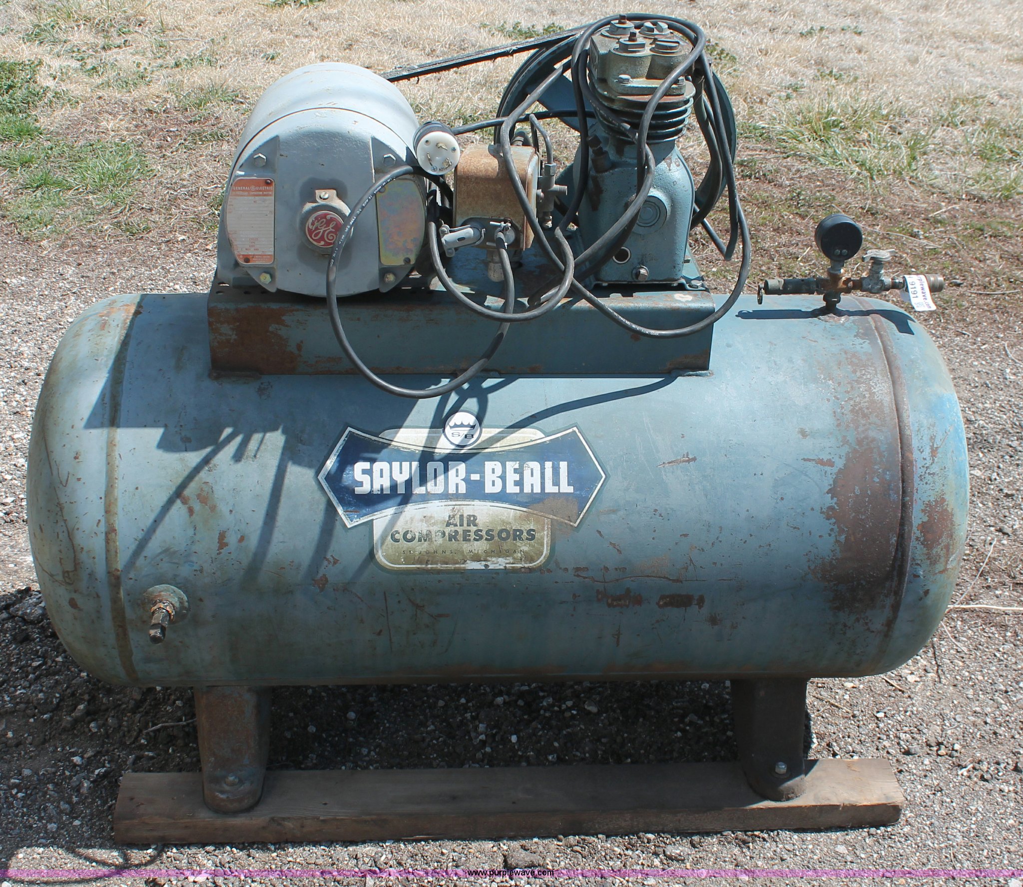 Saylor-Beall air compressor in St. Marys, KS | Item AH9191 sold ...