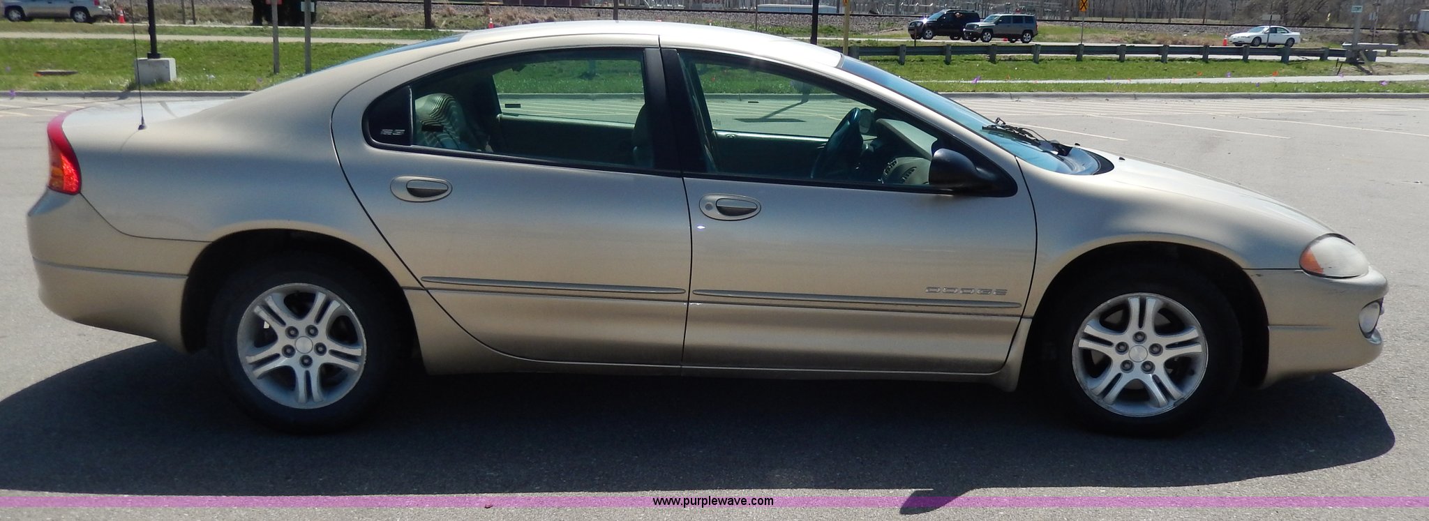 2000 Dodge Intrepid ES in Manhattan, KS | Item D8042 sold | Purple Wave