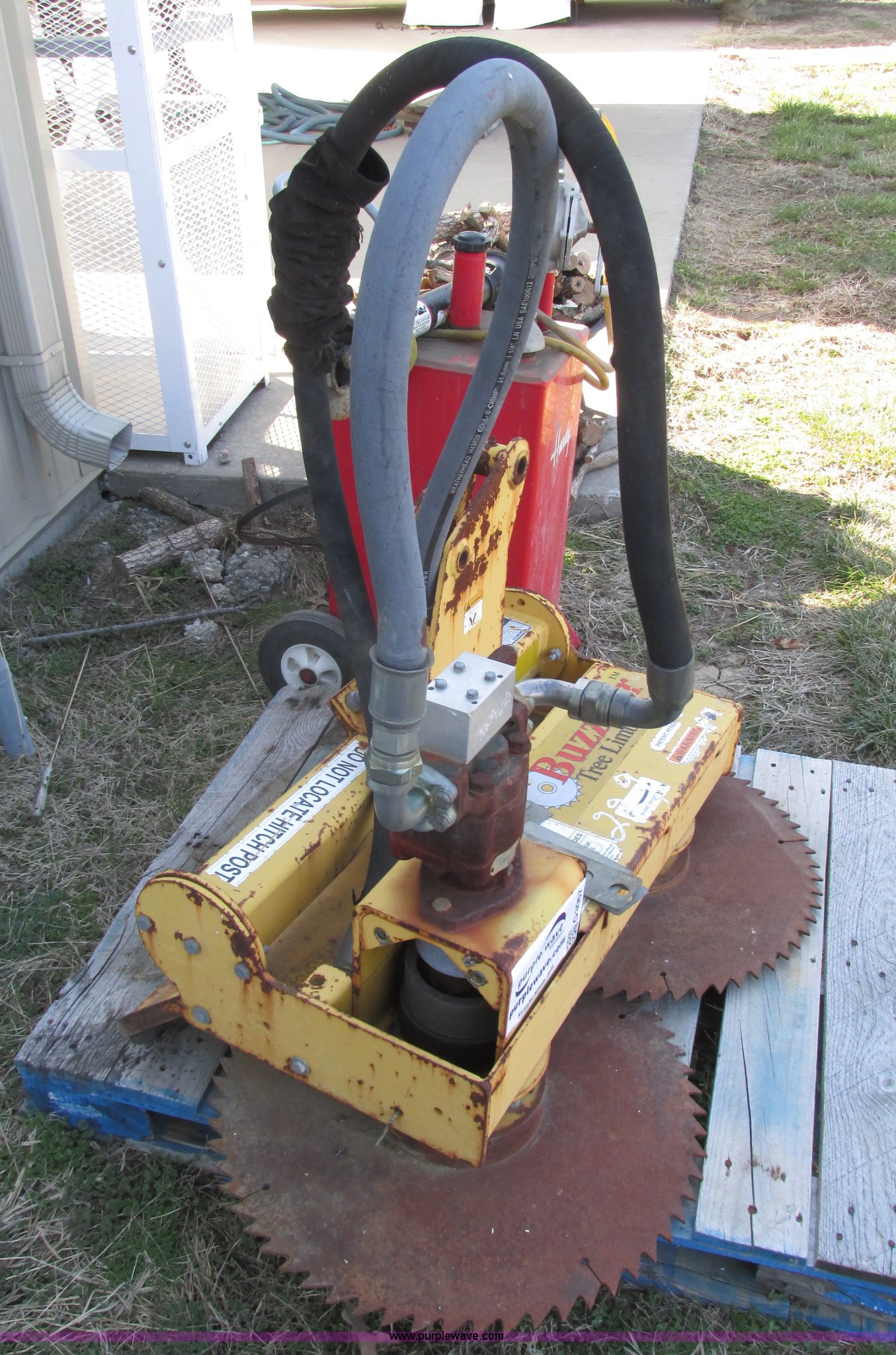 Buzz Bar tree limb cutter for skid steer or mini excavator in Oak Grove ...