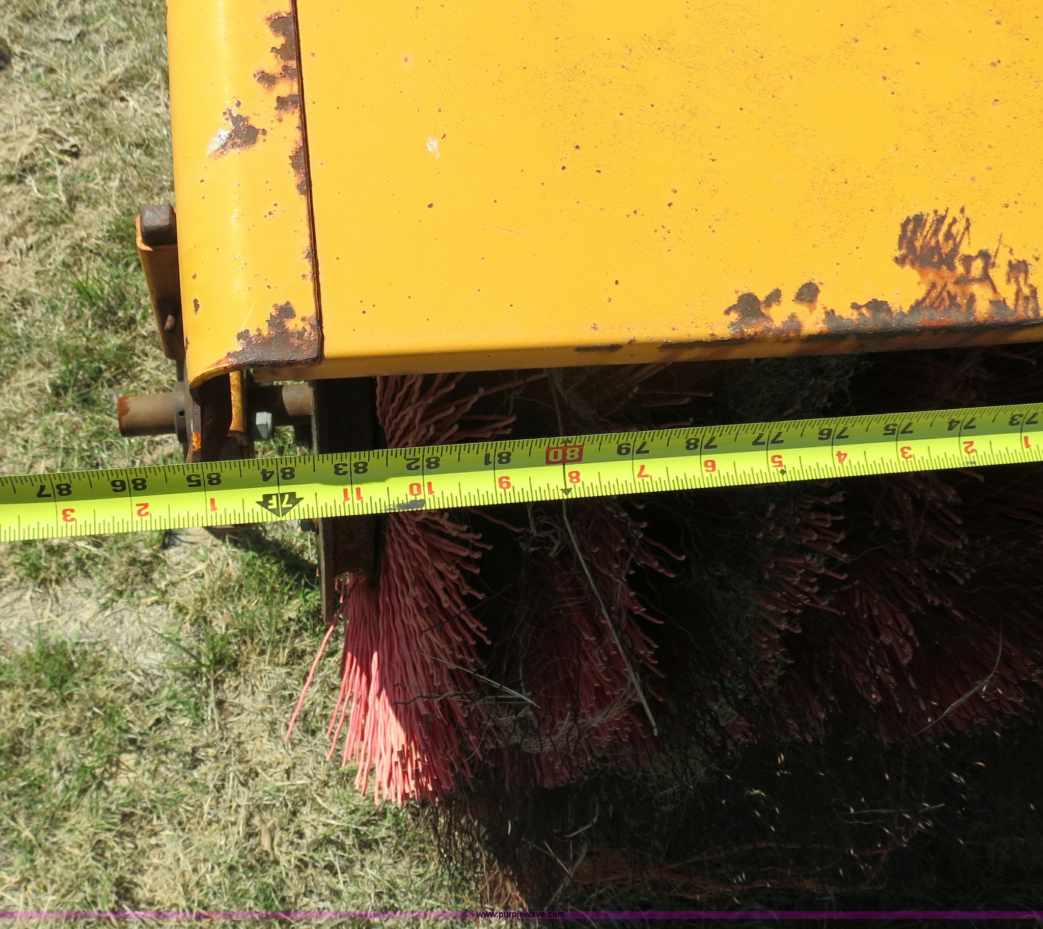 ODB RMB507 three point broom in Rainbow, TX | Item S9559 sold | Purple Wave