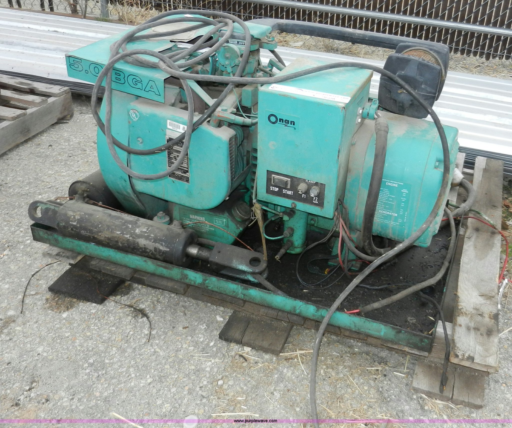 Onan electric generator in Junction City, KS | Item X9608 sold | Purple ...