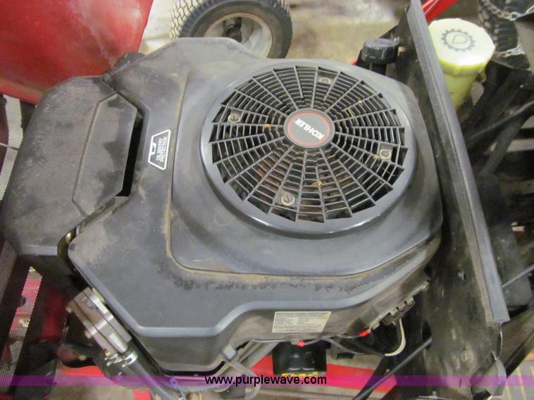 Toro 267H lawn tractor in Des Moines, IA | Item D7287 sold | Purple Wave