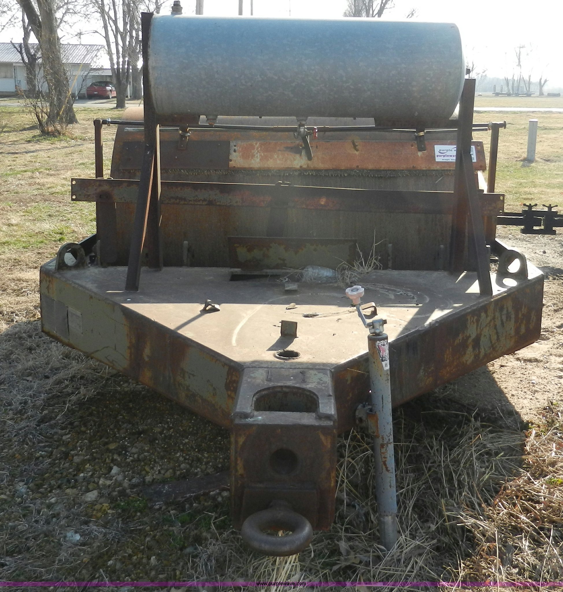 1970 Essick pull behind vibrating roller in Waterville, KS | Item A3958 ...