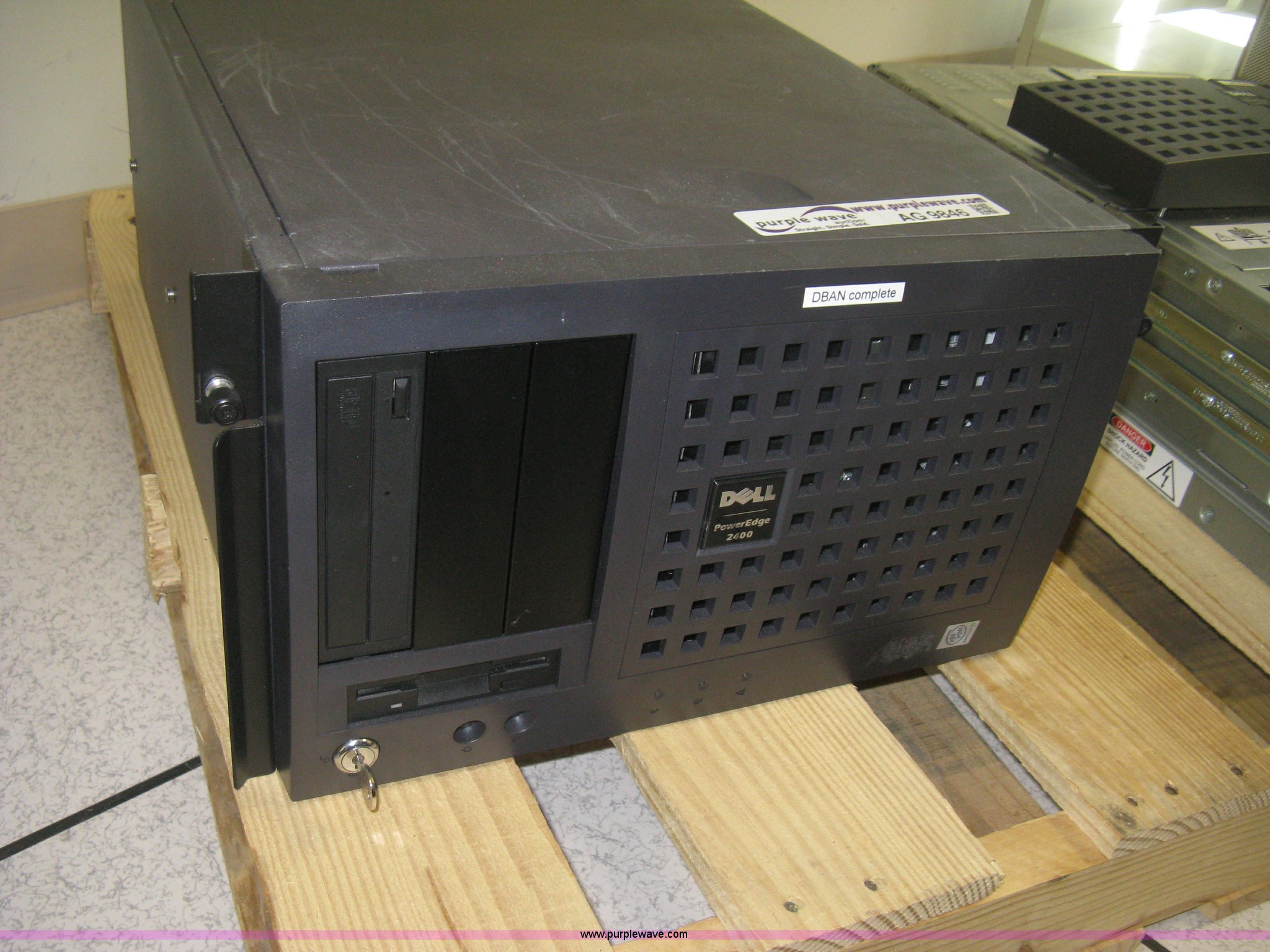 Dell PowerEdge 2400 rack mount server in Wichita, KS | Item AG9846 sold ...