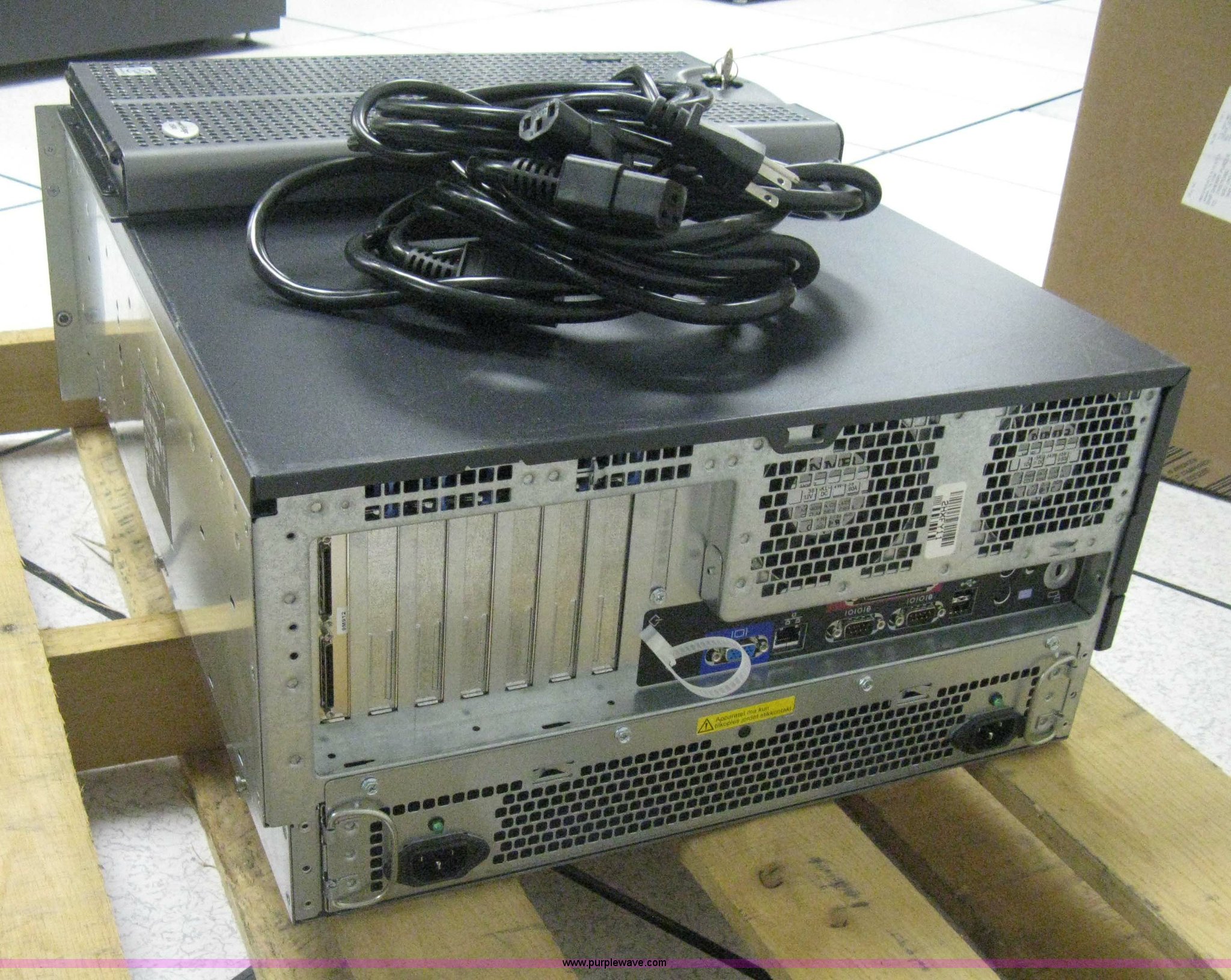 Dell PowerEdge 2500 rack server in Wichita, KS | Item AG9848 sold ...