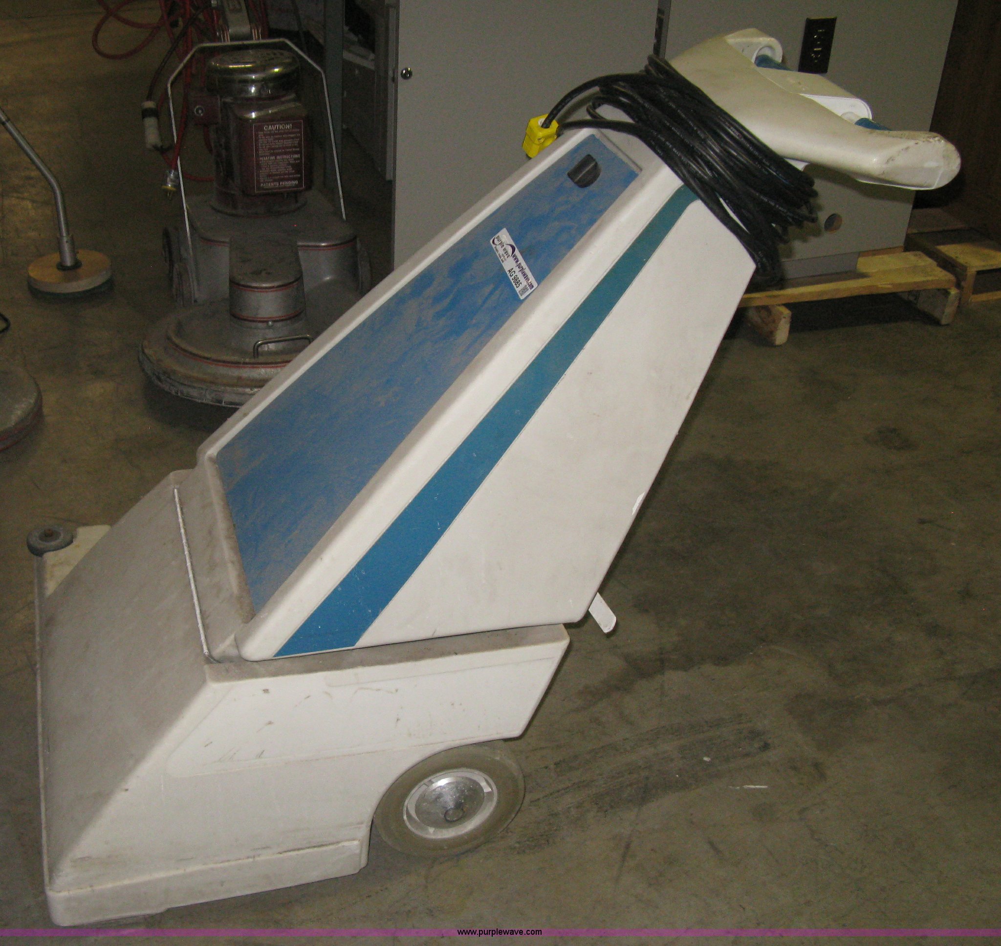 Electrolux Euroclean commercial vacuum in Wichita, KS | Item AG9885 ...