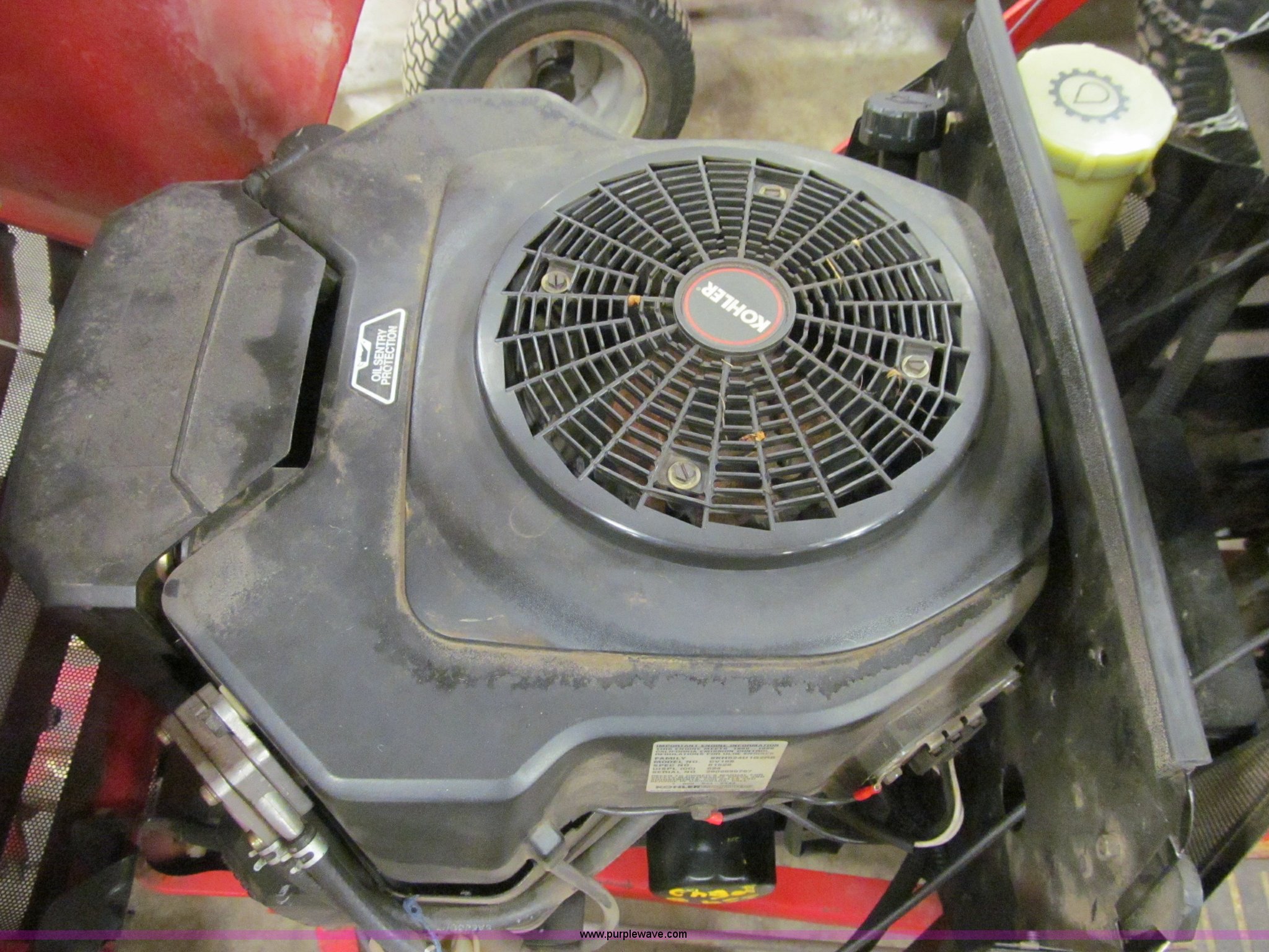 Toro 267H lawn tractor in Des Moines, IA | Item D7287 sold | Purple Wave