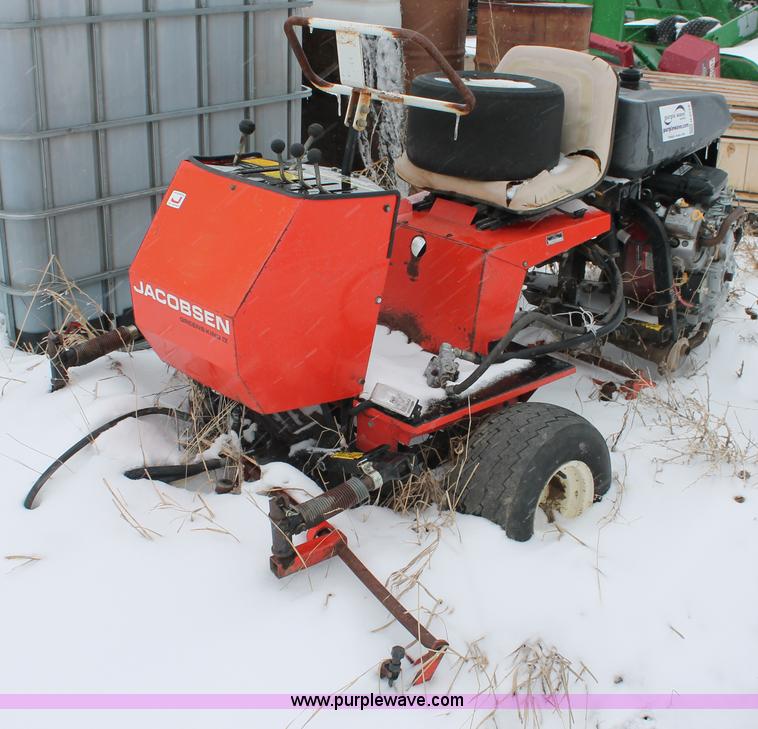 1990 Jacobsen Greens King IV three reel triplex mower in Gettysburg, SD ...