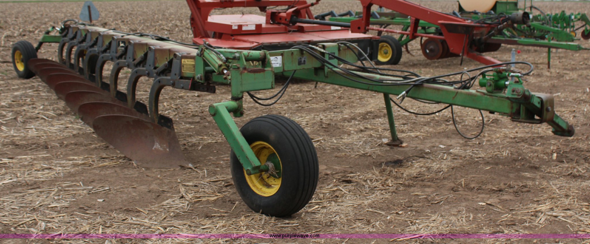 John Deere A2800 eight bottom plow in Topeka, KS | Item G5107 sold ...