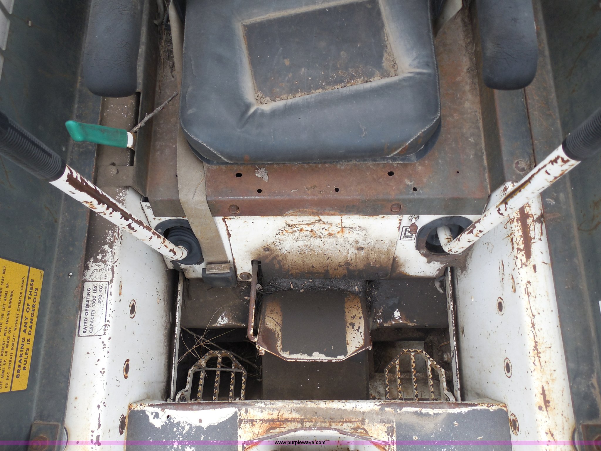 1980 Bobcat 732 skid steer in Salina, KS | Item AD9483 sold | Purple Wave