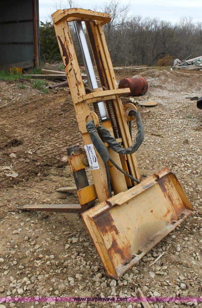 Skid steer forklift attachment in Garnett, KS | Item G5047 sold ...