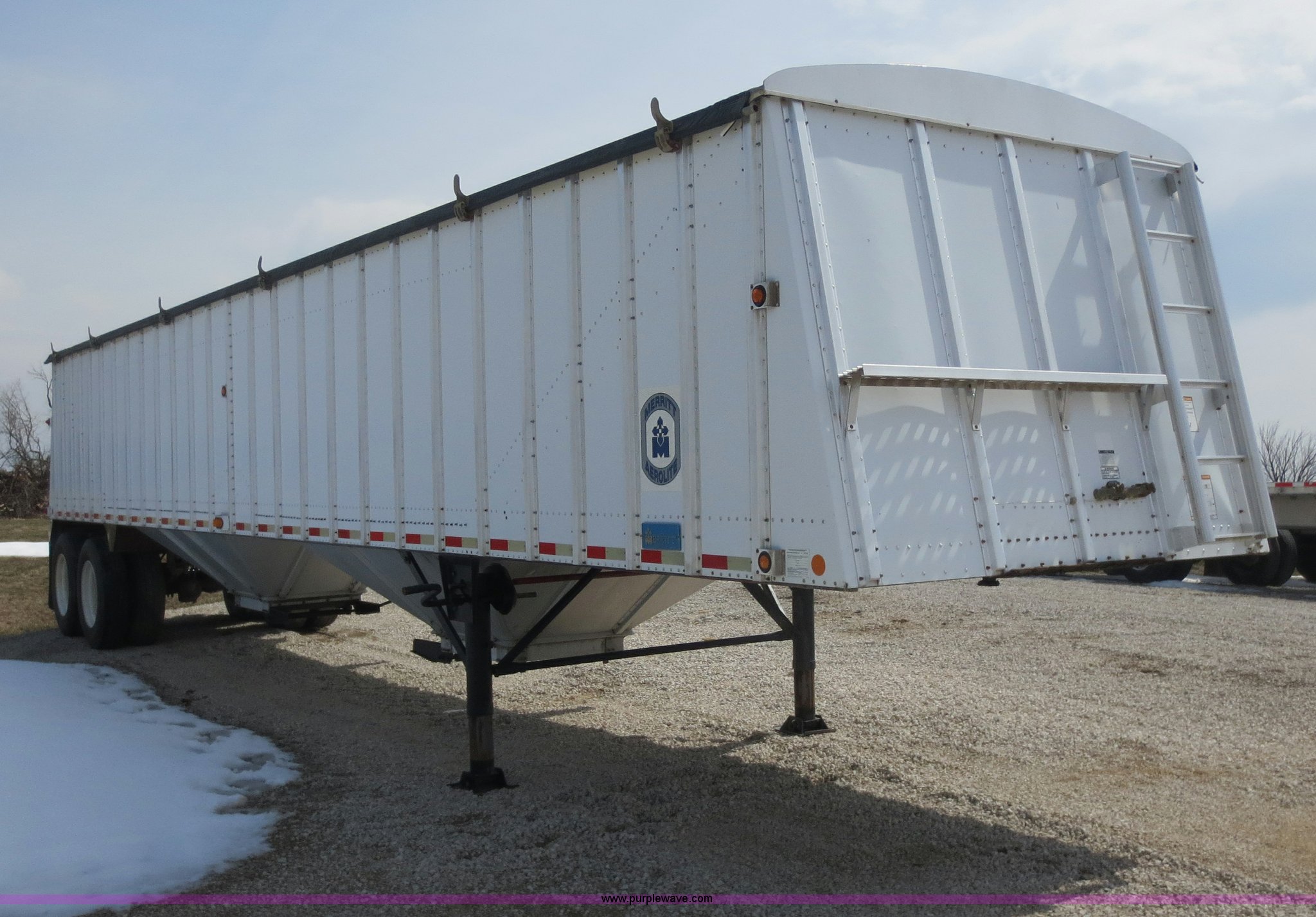 2002 Merritt 42' double hopper grain trailer in Fredonia, KS | Item ...
