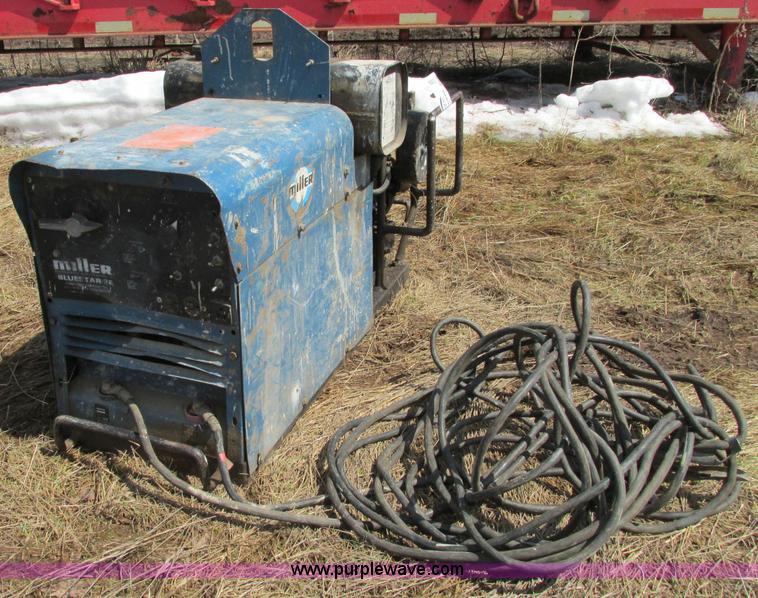 Miller BlueStar 2E constant current DC arc welder in Brook Park, MN ...