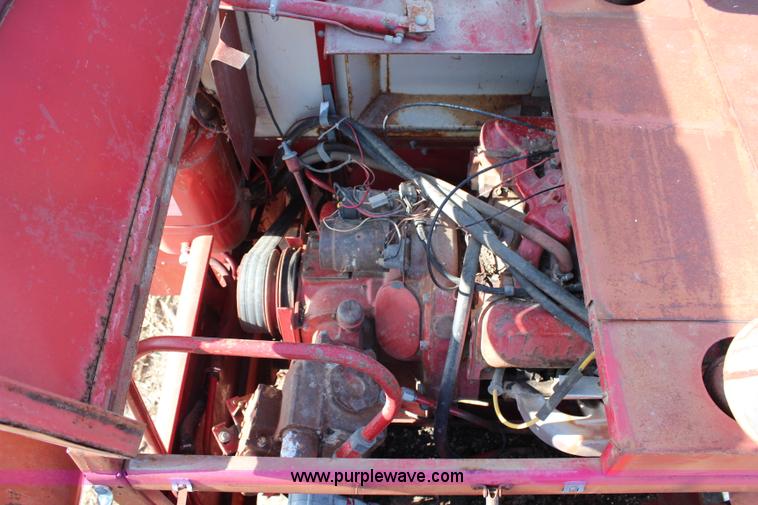 1974 International 815 combine in Lansing, KS | Item G5479 sold ...